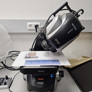 KEYENCE VHX-7000N Microscope used for sale price #293744800, 2023 > buy ...