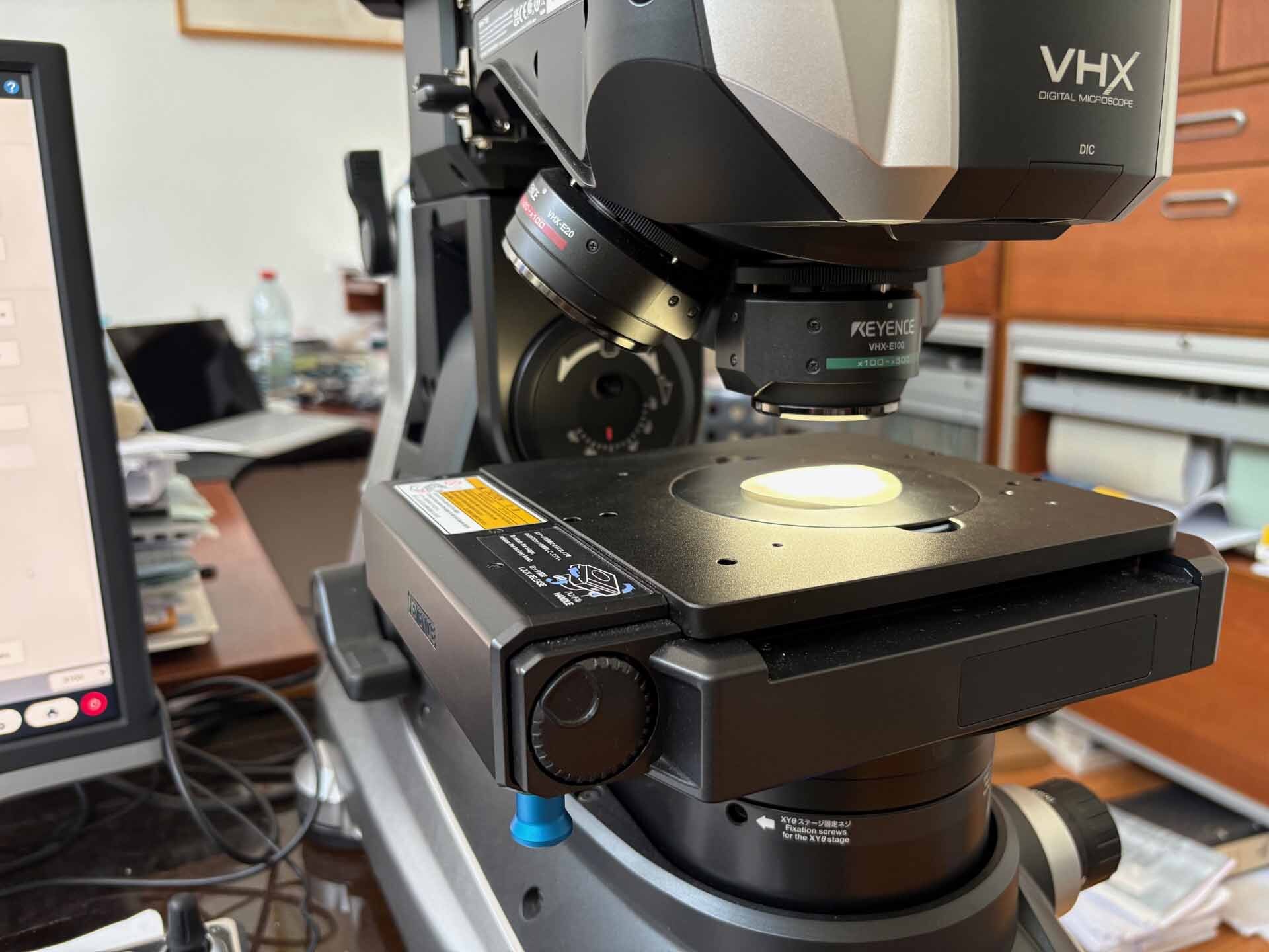 KEYENCE VHX-7100 현미경 판매 가격 #293763290, 2024에 사용됨 > CAE에서 구매