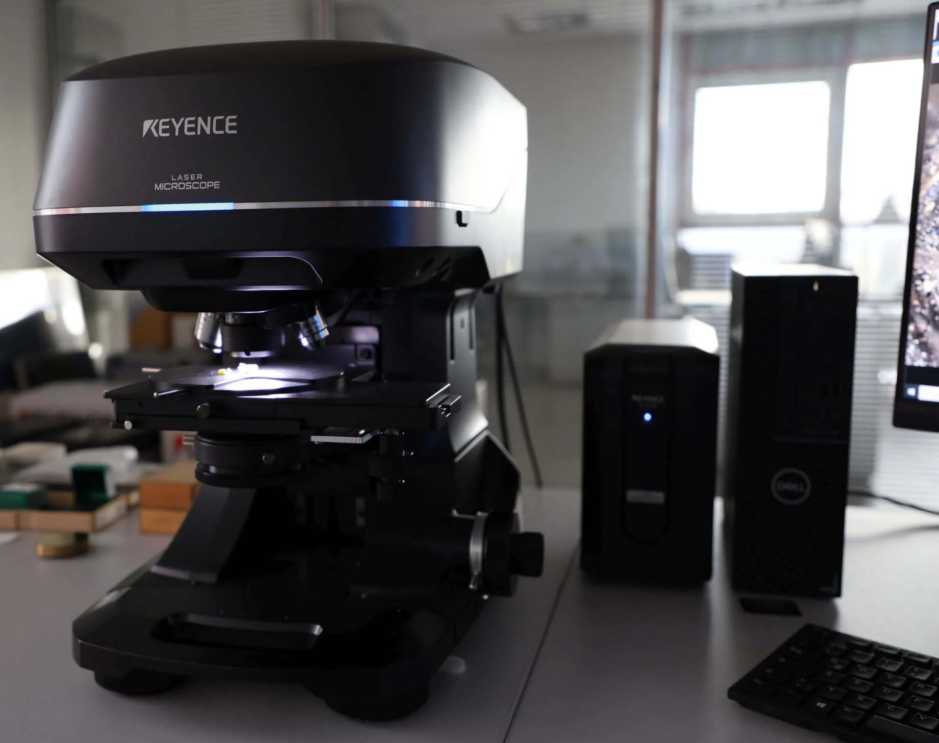 KEYENCE VK-X1100 Microscope used for sale price #293701890, 2019 > buy ...