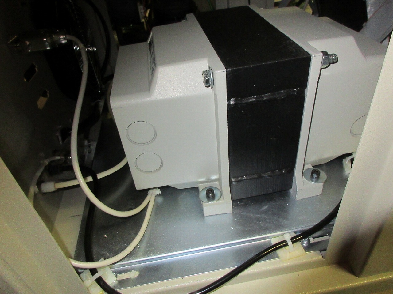 KLA / TENCOR / PROMETRIX RS-55 已使用的 待售 价格 #293651677, > 买 从 CAE