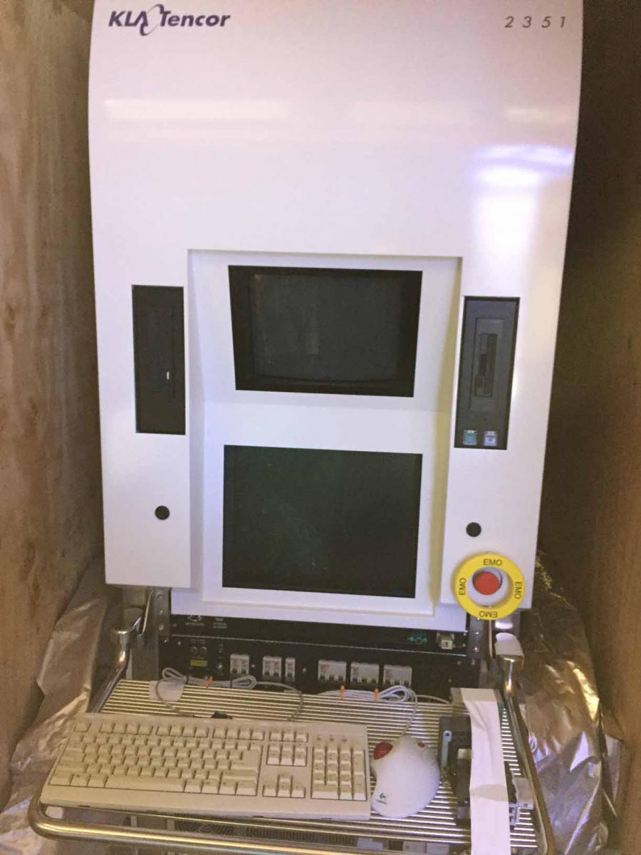 KLA / TENCOR 2351-UI Mask & Wafer Inspector used for sale price ...