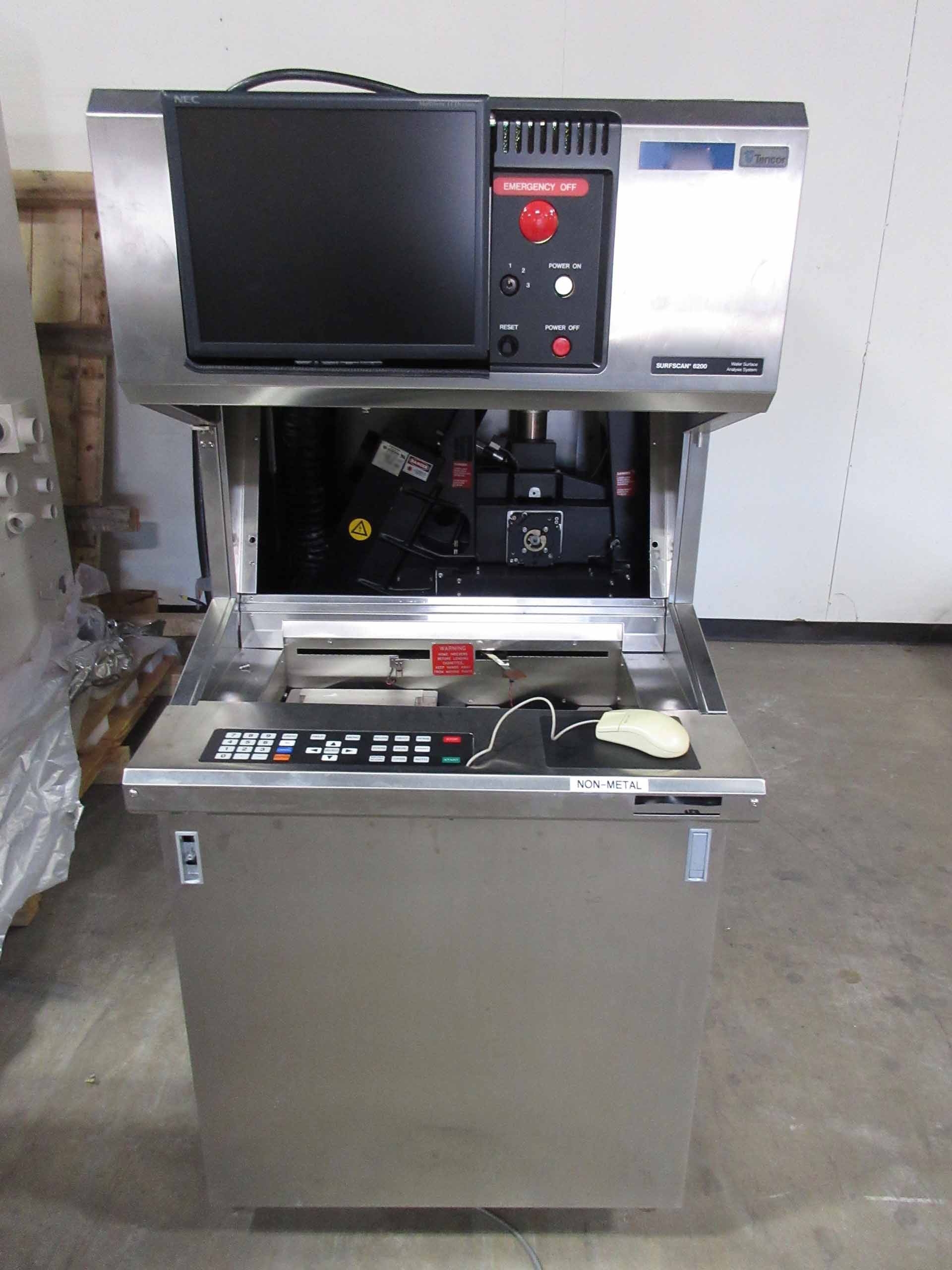 KLA / TENCOR 6200 Surfscan 웨이퍼 테스터 판매 가격 #9232411에 사용됨 > CAE에서 구매