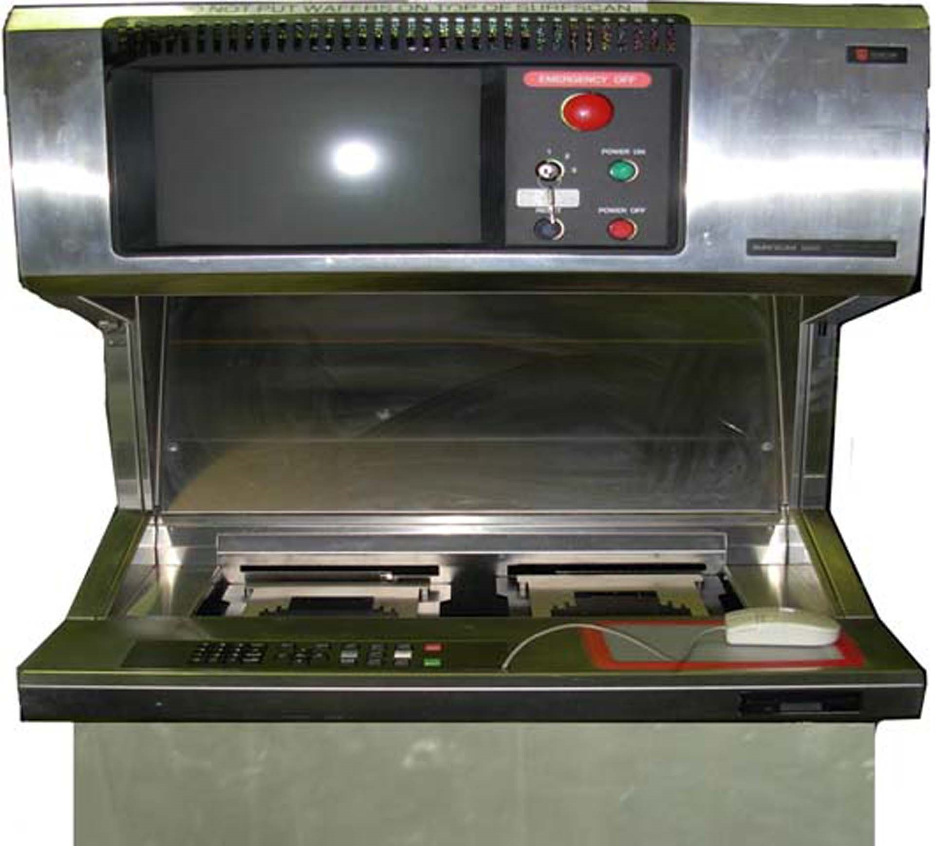 KLA / TENCOR / PROMETRIX 6200 Surfscan 웨이퍼 테스터 판매 가격 #9248822에 사용됨 ...