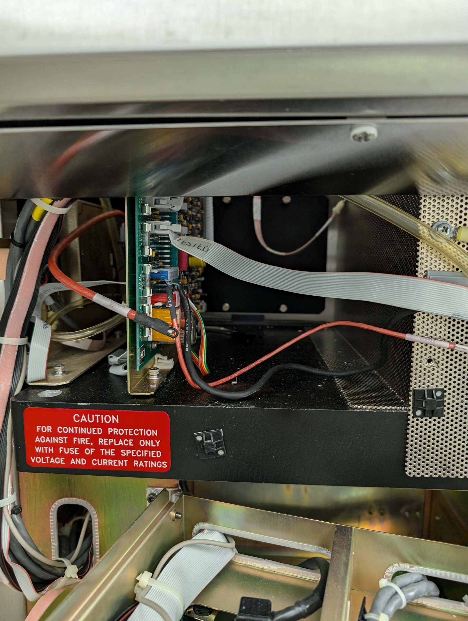 KLA / TENCOR 6420 Surfscan Wafer Tester used for sale price #293767201 ...