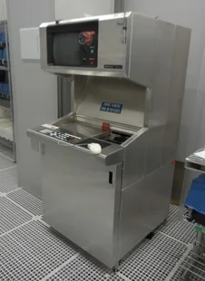 KLA / TENCOR 6420 Surfscan Wafer Tester used for sale price #293750472 ...