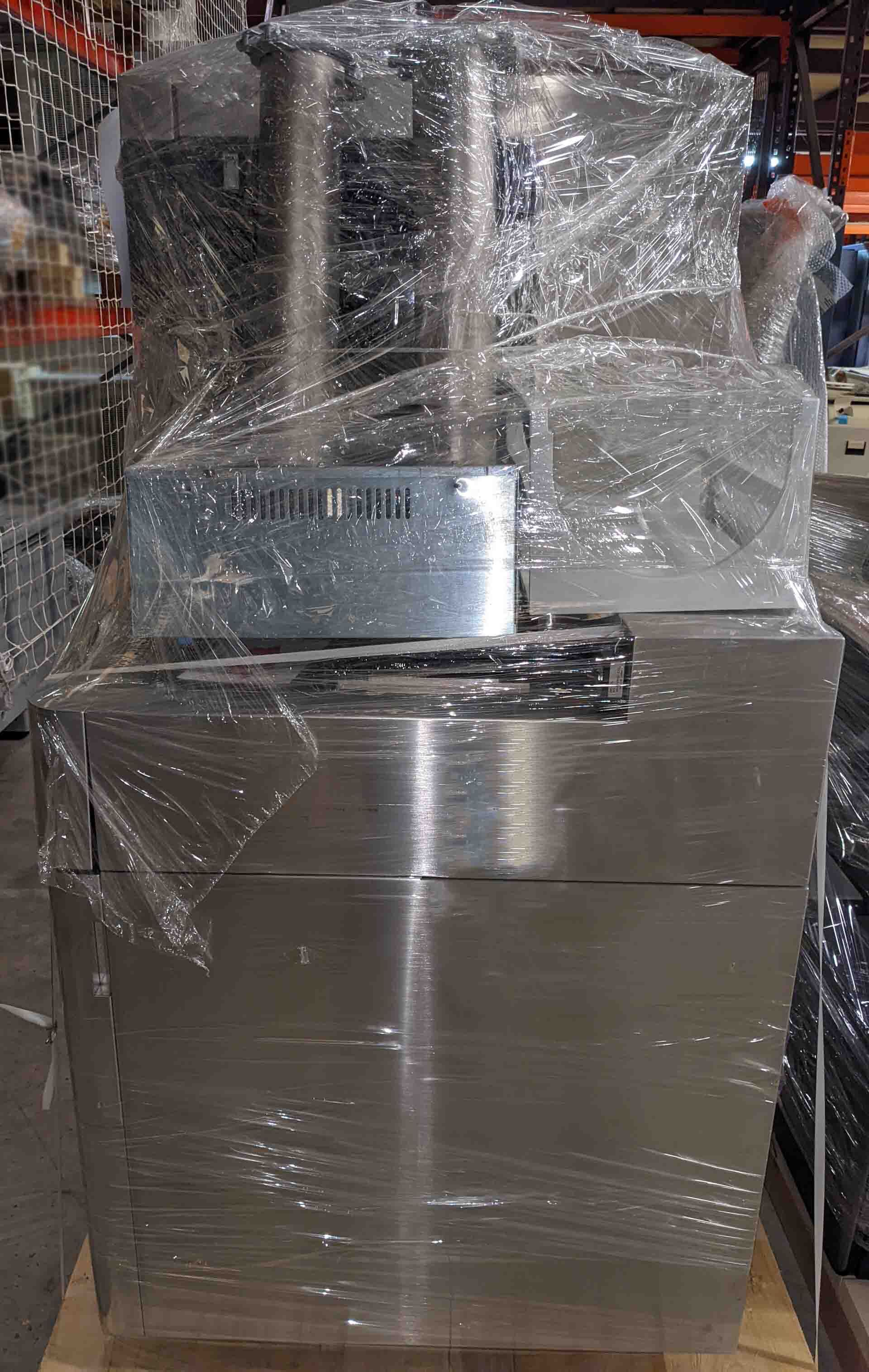 KLA / TENCOR 7700 Surfscan used for sale price #293586848, 1996 > buy ...