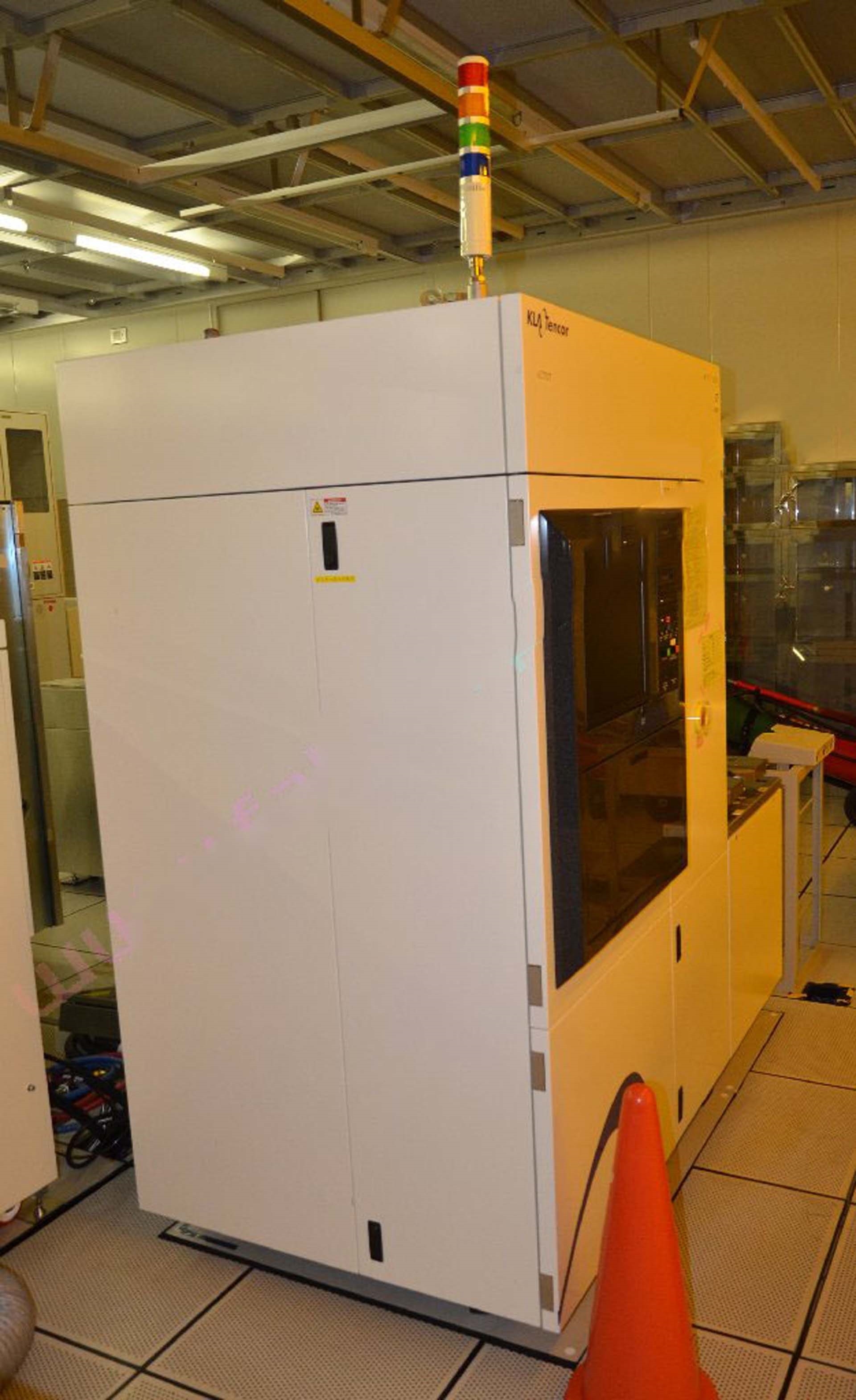 KLA / TENCOR AIT UV used for sale price #9257792, 2003 > buy from CAE