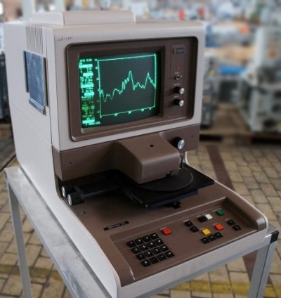 KLA / TENCOR Alpha Step 200 晶圓測試設備 用於銷售價格 #9254300 > 從 CAE 購買