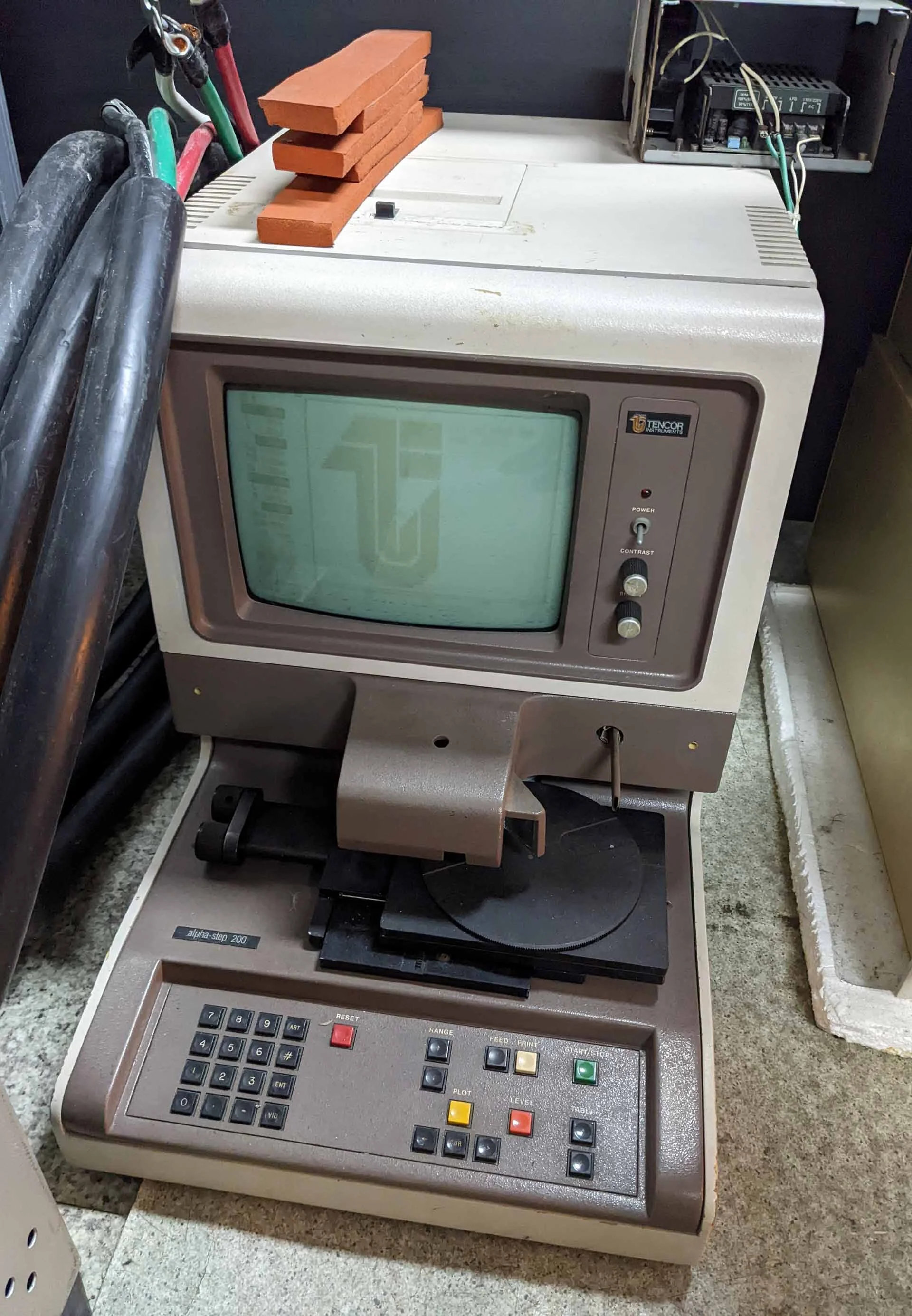 KLA / TENCOR Alpha Step 200 Wafer Tester used for sale price #293644298 ...