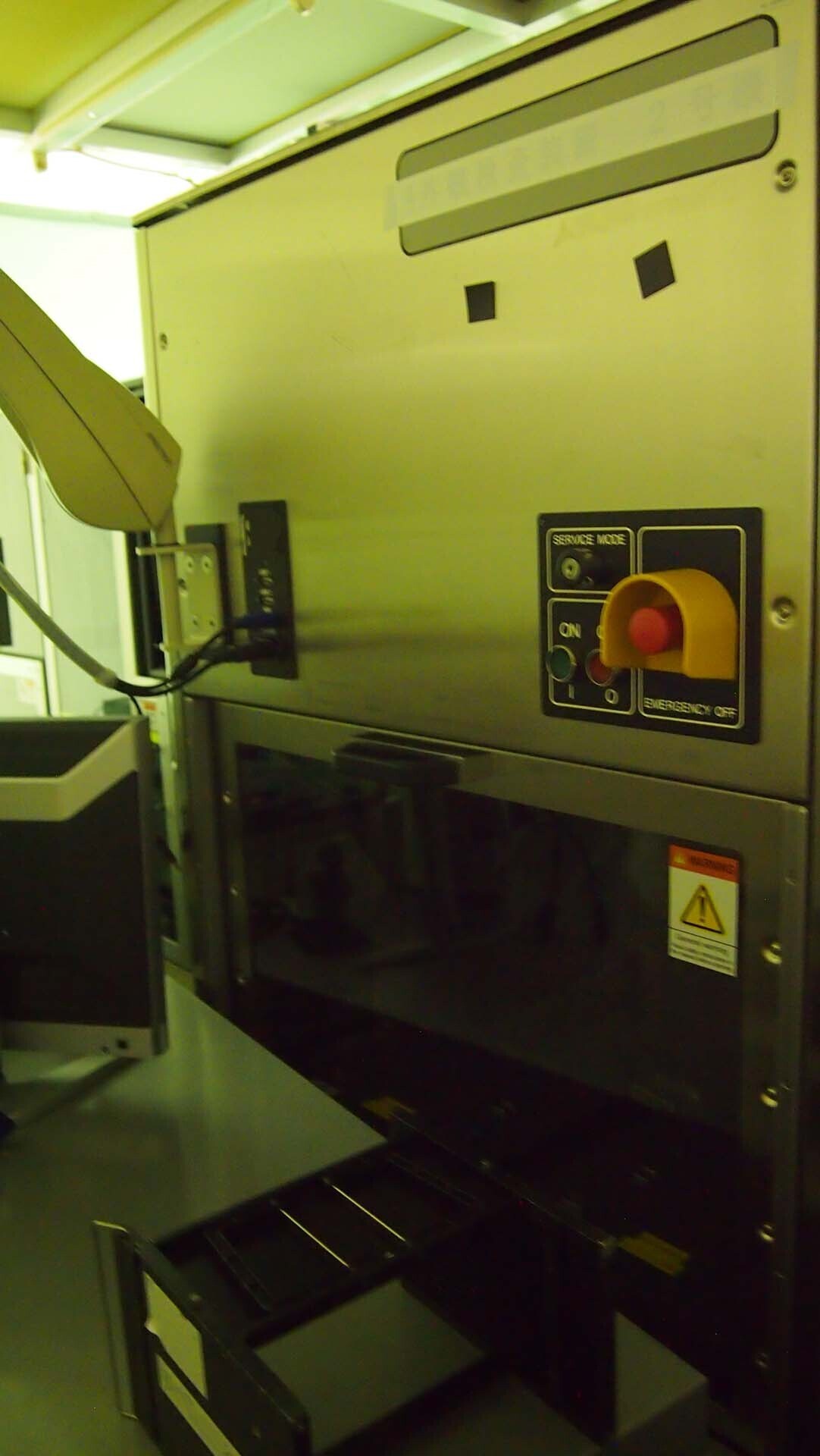 KLA / TENCOR HM-200 Handler used for sale price #9366066 > buy from CAE