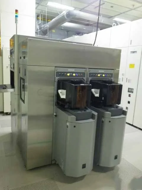 KLA / TENCOR SP1 Surfscan DLS Mask & Wafer Inspector used for sale ...