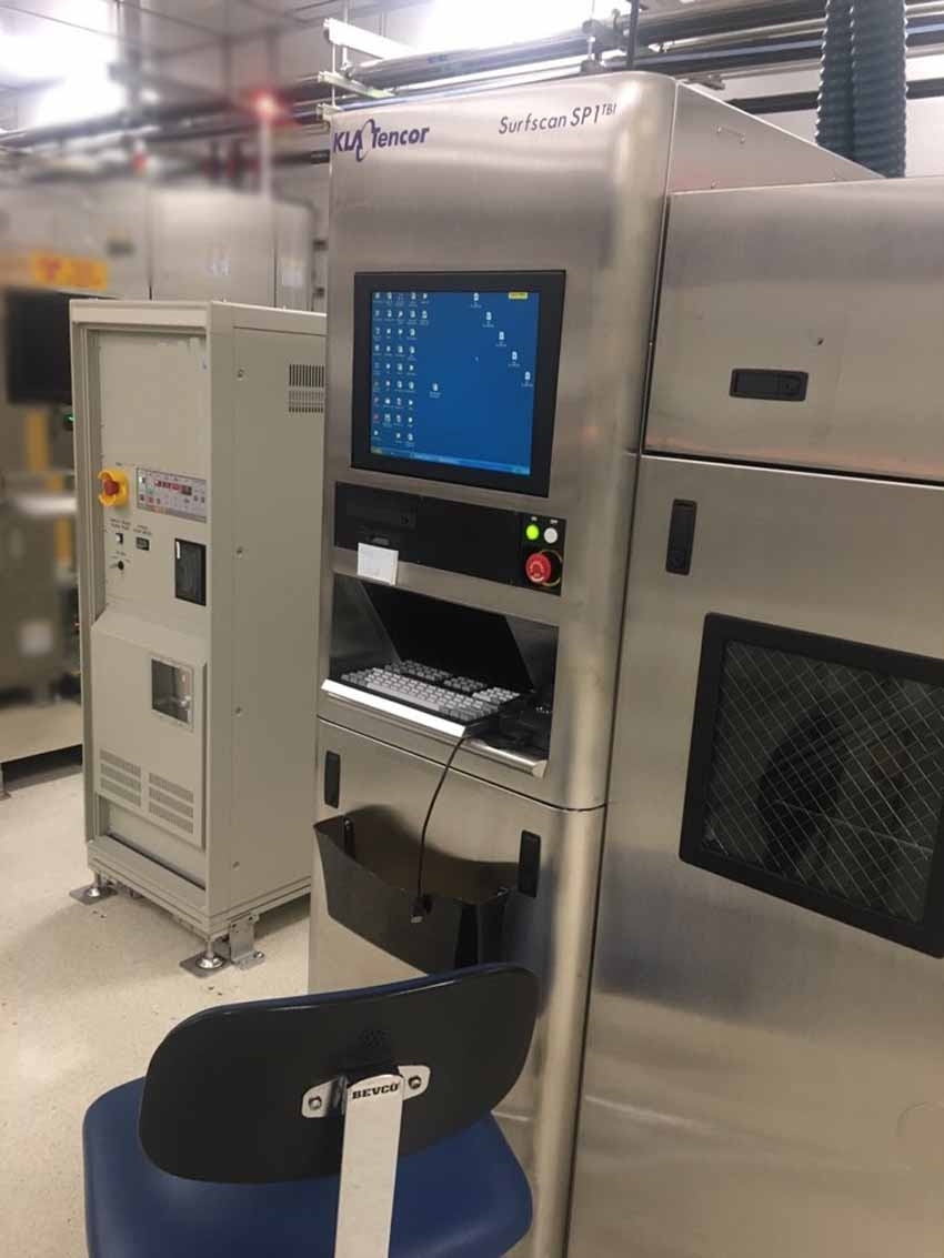 KLA / TENCOR SP1-TBI 마스크 & 웨이퍼 검사기 판매 가격 #9253963, 2006에 사용됨 > CAE에서 구매