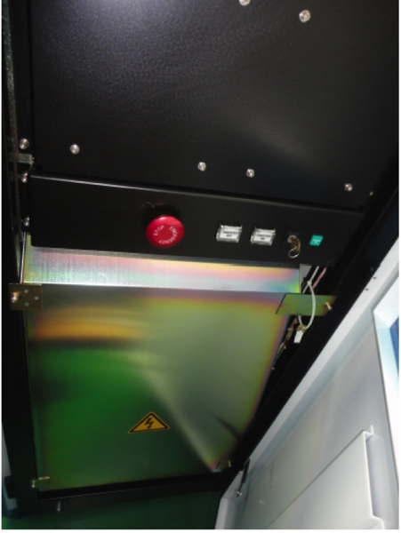 KLA / TENCOR Starlight 305 UV C4 마스크 & 웨이퍼 검사기 판매 가격 #118113, 2000에 사용됨 ...