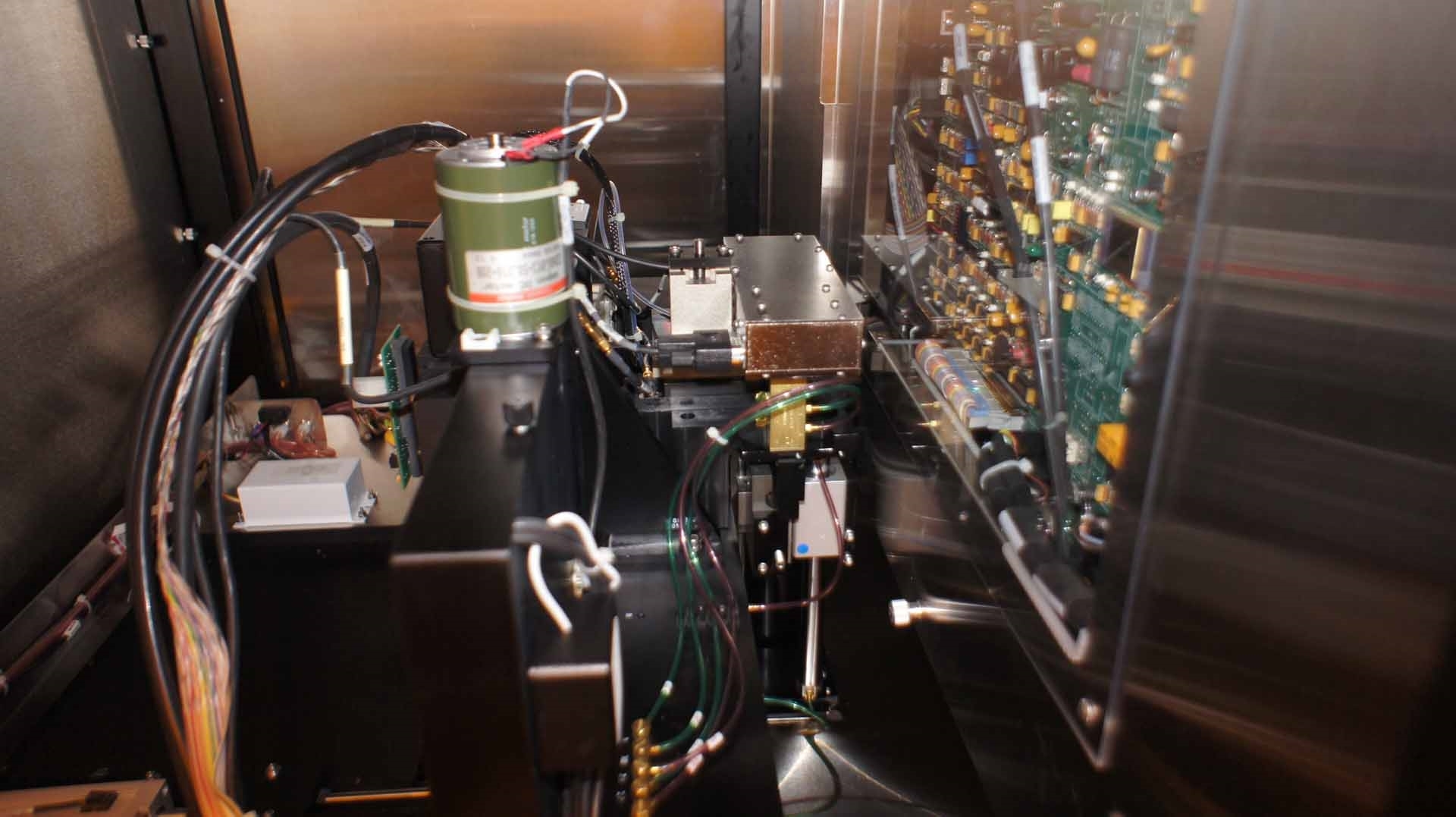 KLA / TENCOR STARlight SL3 UV URSA used for sale price #9058370 > buy ...