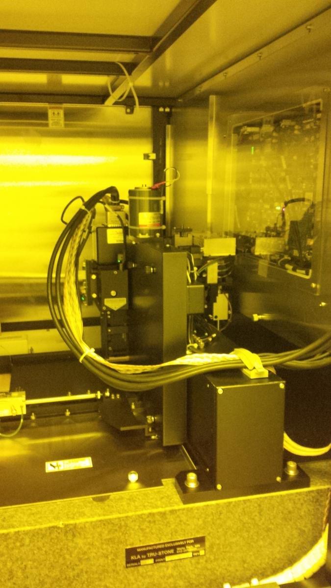 KLA / TENCOR STARlight SL3 UV URSA used for sale price #9058370 > buy ...