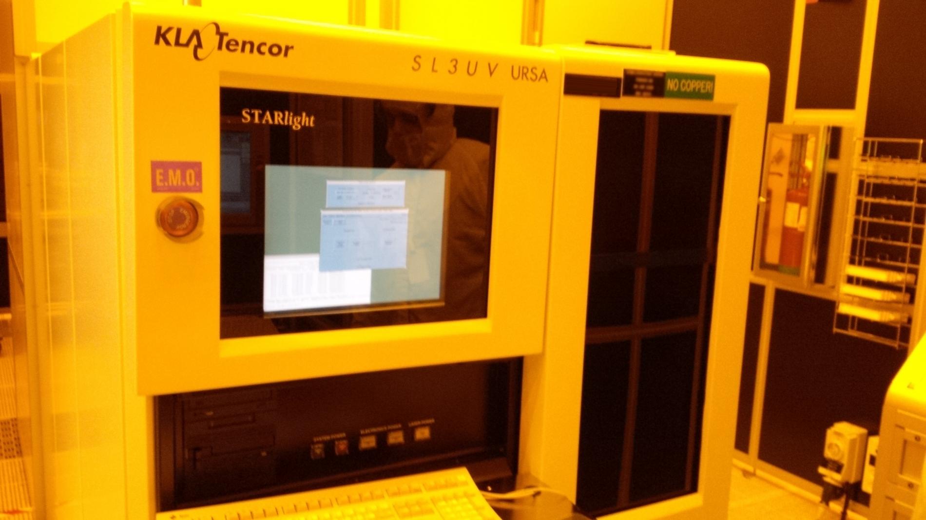 KLA / TENCOR STARlight SL3 UV URSA used for sale price #9058370 > buy ...