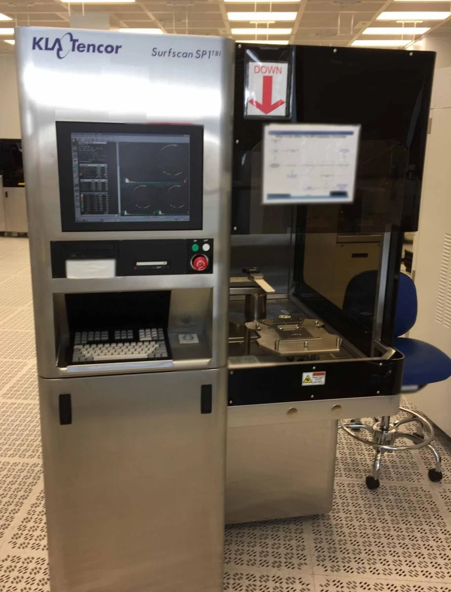 KLA / TENCOR SP1-TBI 晶圆检测仪 用于销售价格 #9163053, 2000 > 从 CAE 购买
