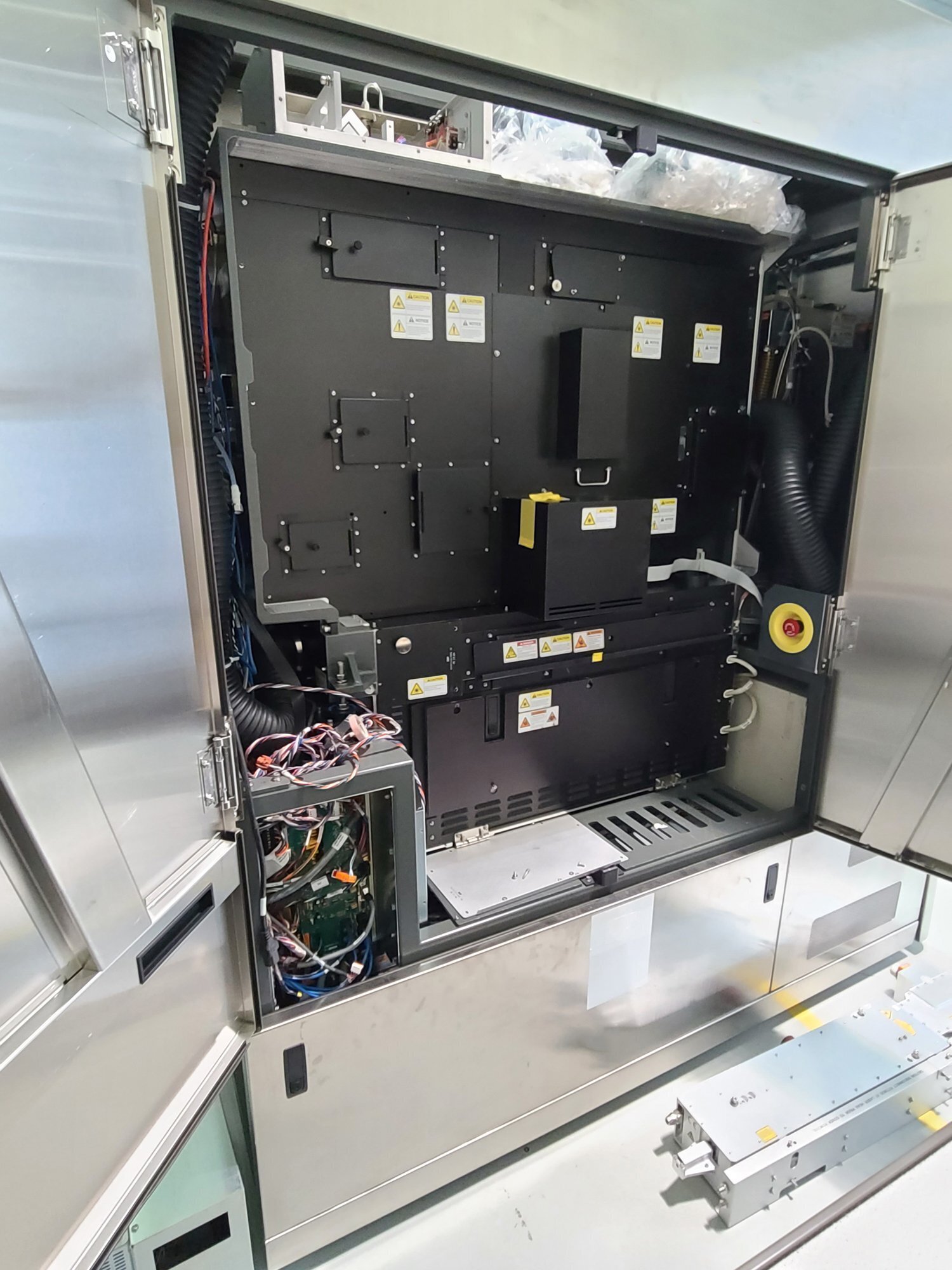 KLA / TENCOR Surfscan SP2 Mask & Wafer Inspector used for sale price ...