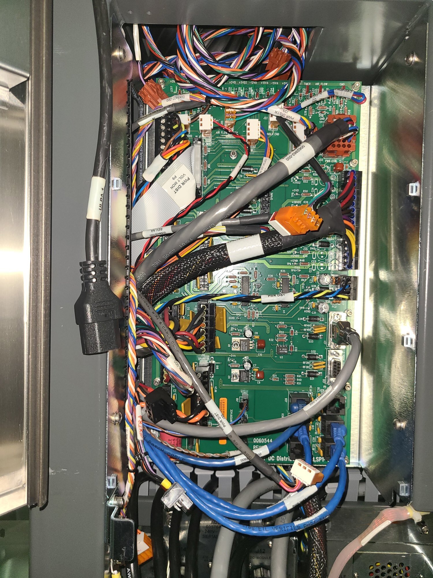 KLA / TENCOR Surfscan SP2 Mask & Wafer Inspector used for sale price ...