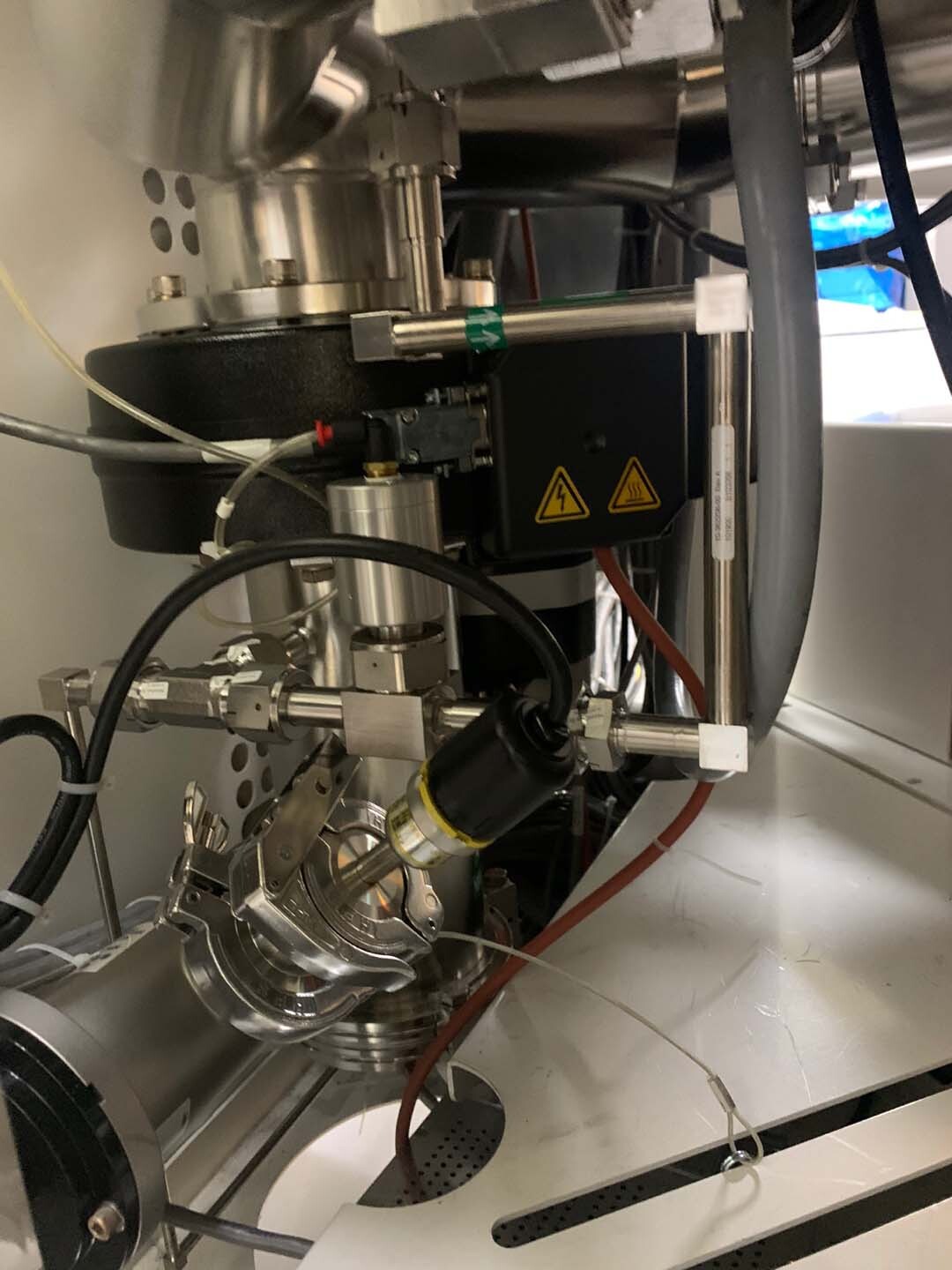 LAM RESEARCH / NOVELLUS Vector Express 刻蚀机、去胶机 用于销售价格 #293775691, 2011 ...