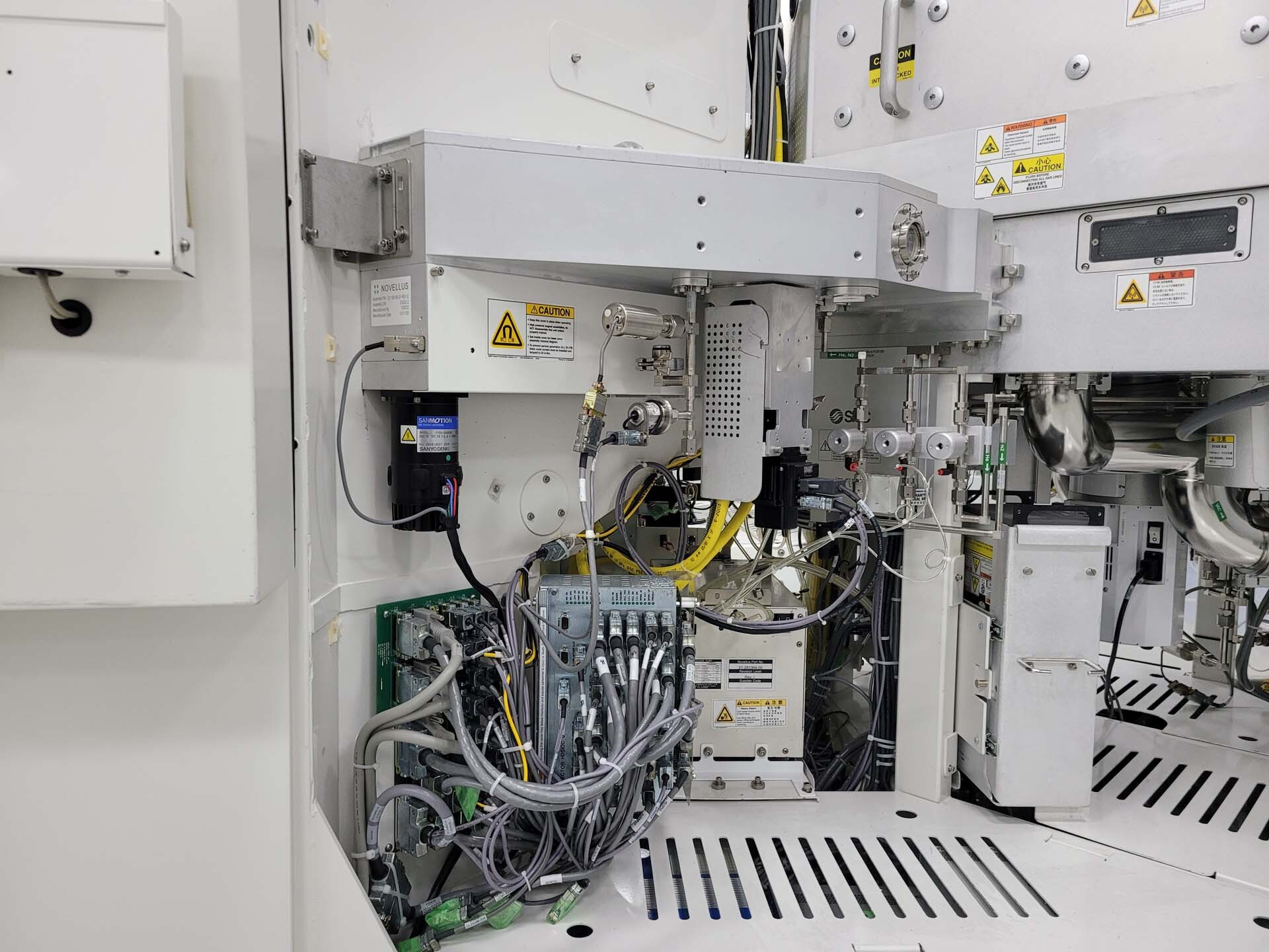 LAM RESEARCH / NOVELLUS Vector Express Etcher / Asher used for sale ...