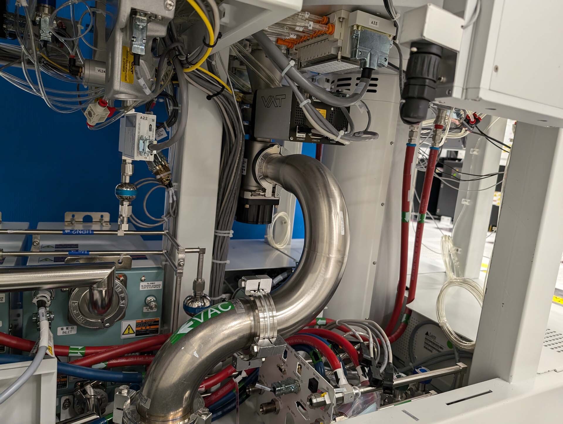 LAM RESEARCH / NOVELLUS Vector Extreme Etcher / Asher used for sale ...