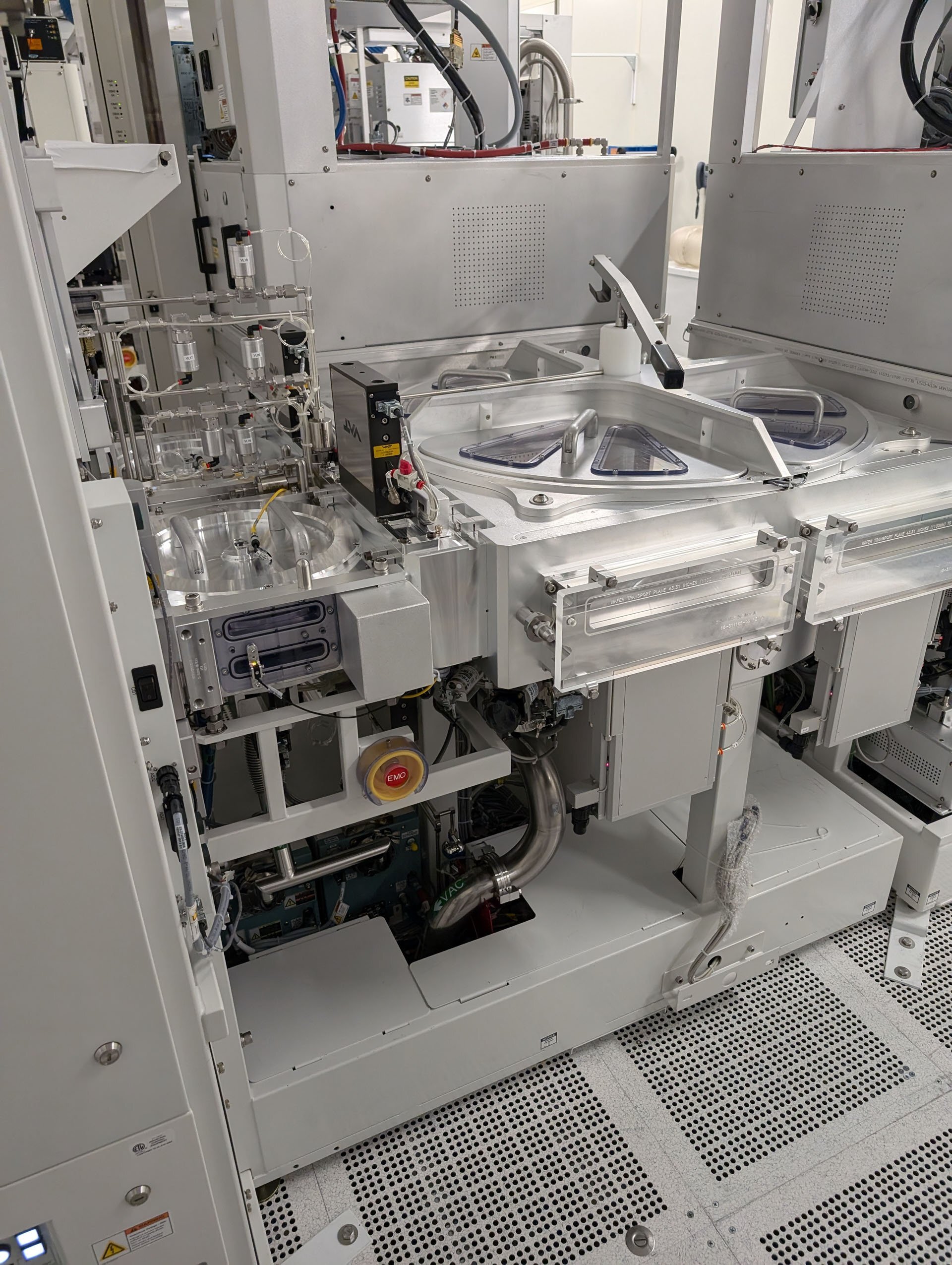 LAM RESEARCH / NOVELLUS Vector Extreme 에처/애셔 판매 가격 #293767058에 사용됨 ...