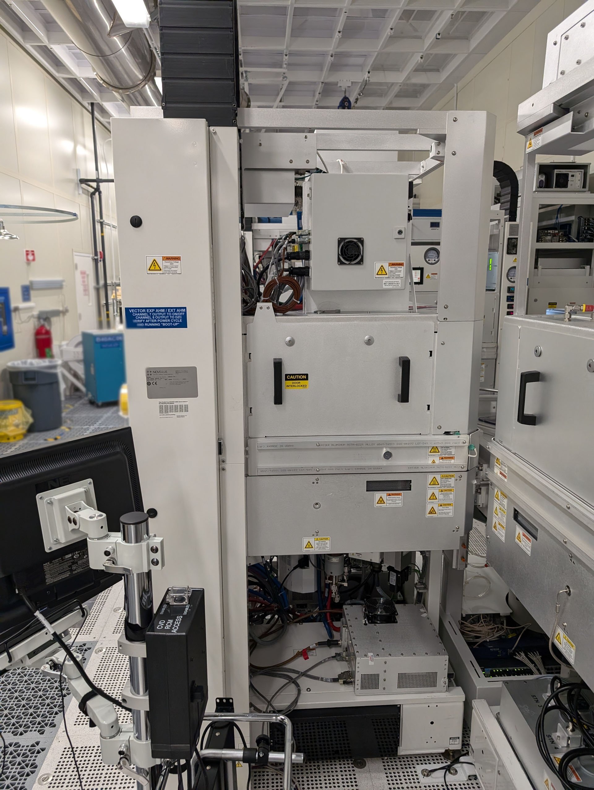 LAM RESEARCH / NOVELLUS Vector Extreme 에처/애셔 판매 가격 #293767058에 사용됨 ...