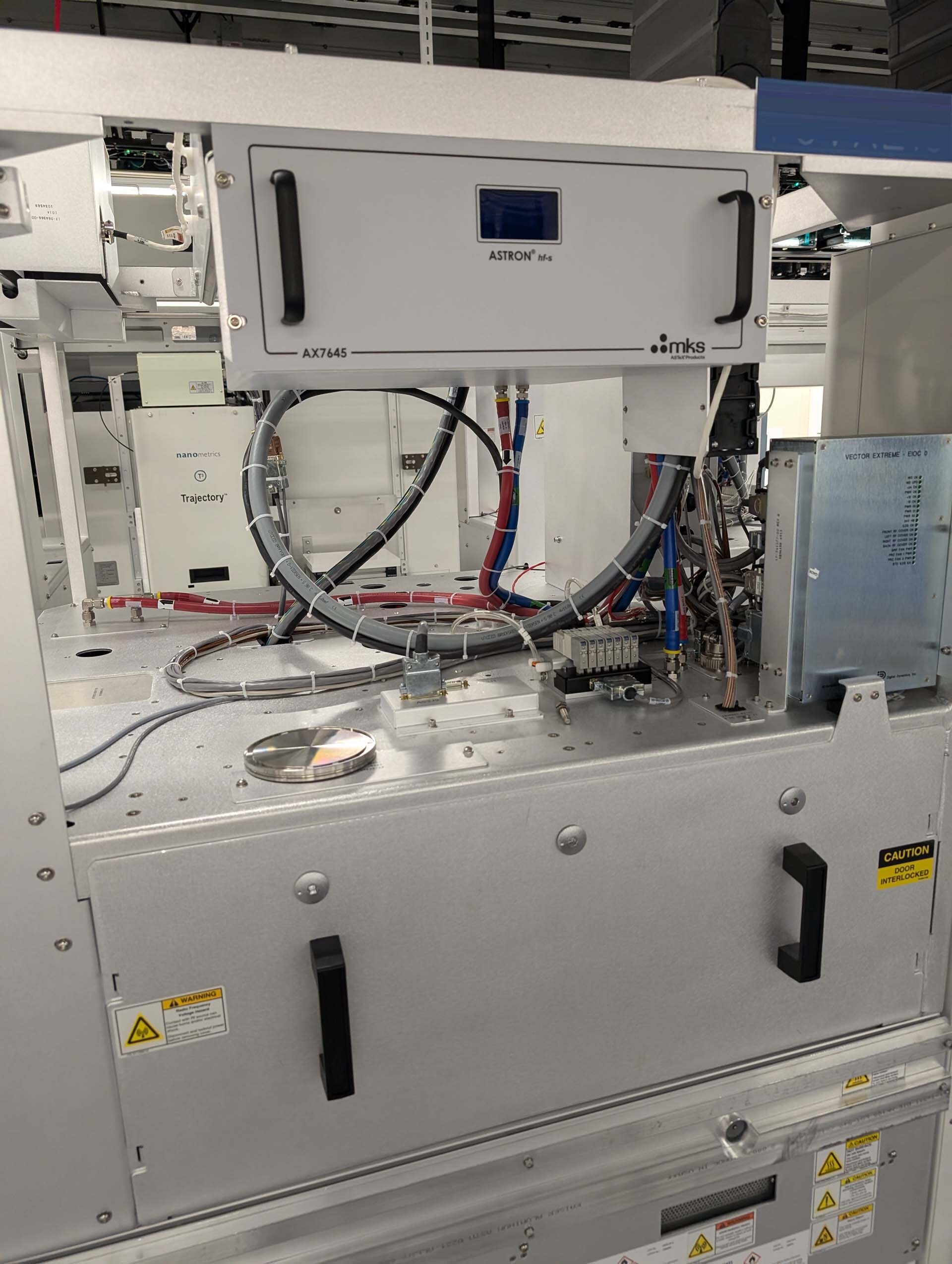 LAM RESEARCH / NOVELLUS Vector Extreme Etcher / Asher used for sale ...