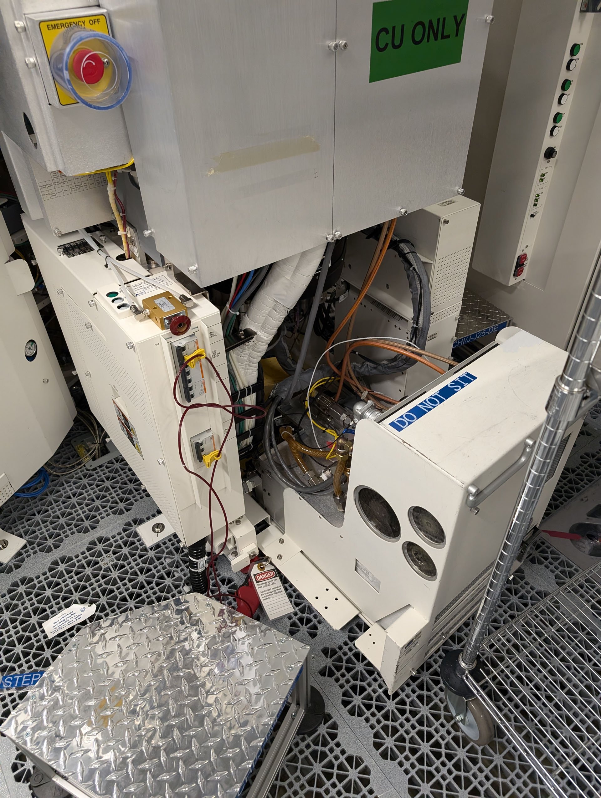 LAM RESEARCH 2300 Exelan Flex Etcher / Asher used for sale price #293767083 > buy from CAE