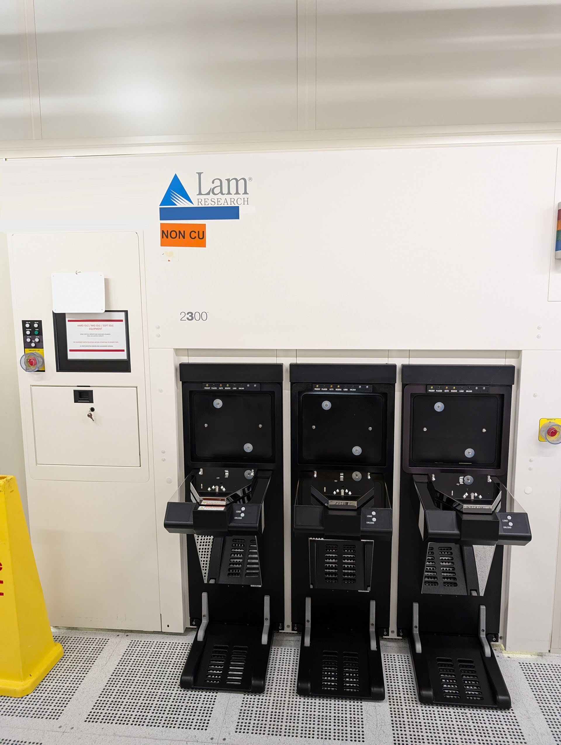 LAM RESEARCH 2300 Exelan Flex 에처/애셔 판매 가격 #293767137, 2006에 사용됨 > CAE에서 구매