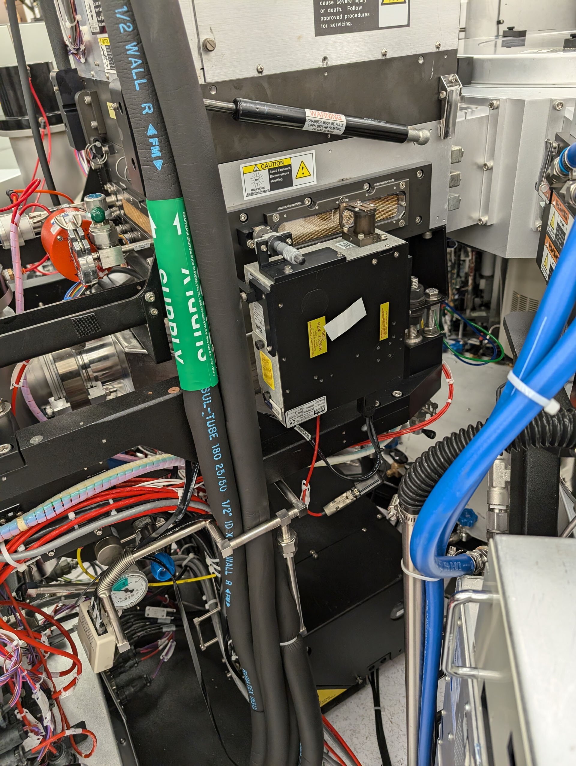 LAM RESEARCH Rainbow 4520 Etcher / Asher used for sale price #293767153 ...