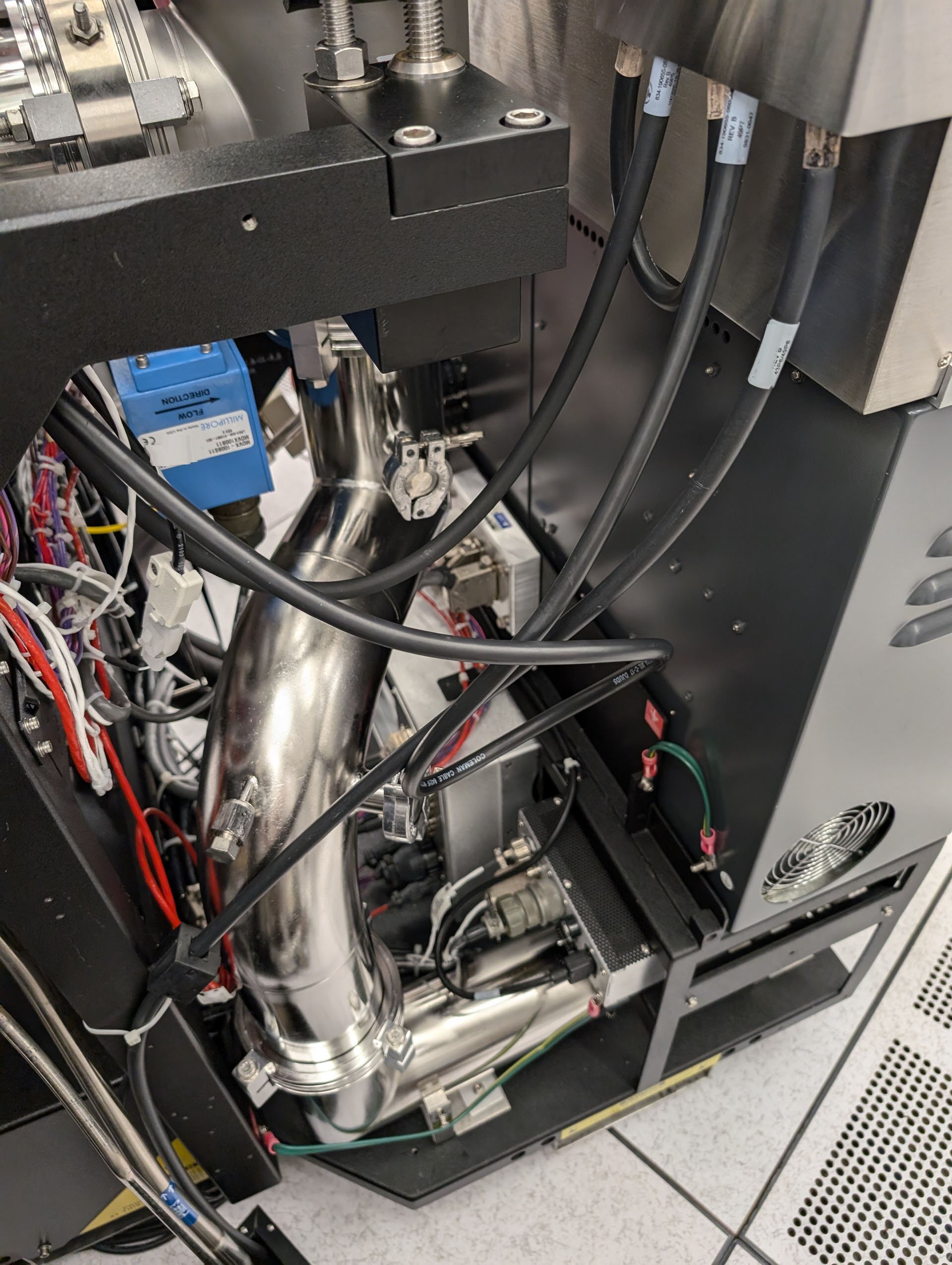 LAM RESEARCH Rainbow 4520 Etcher / Asher used for sale price #293767153 ...