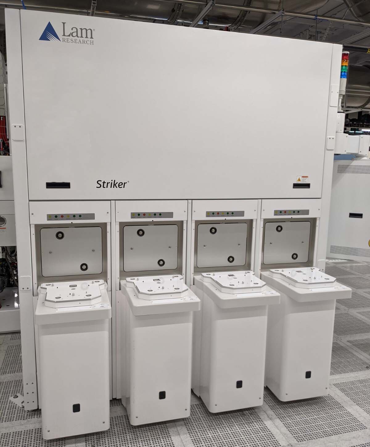 LAM RESEARCH Striker 익숙한 판매용 가격 #293636845 > 사다 from CAE