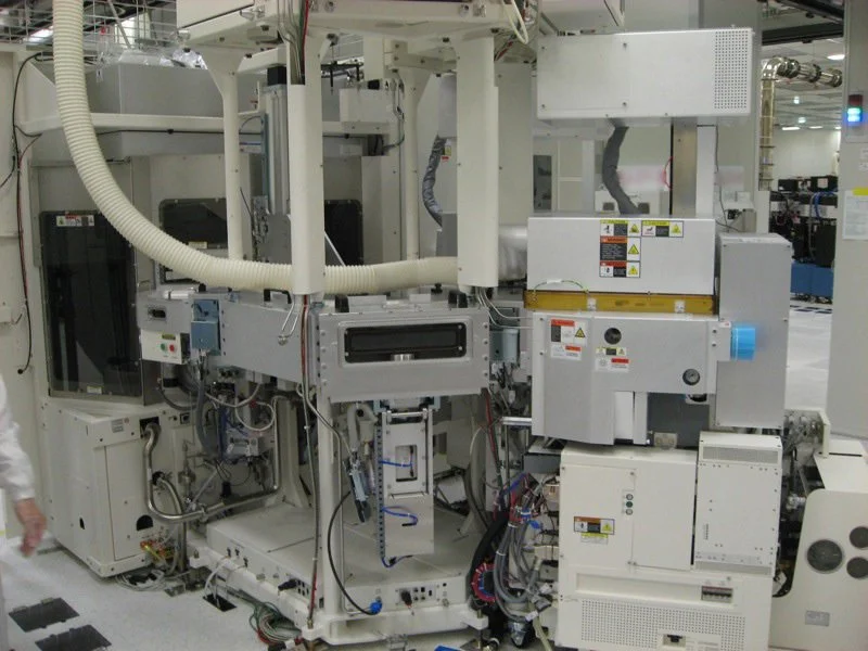 LAM RESEARCH / ONTRAK 2300 Exelan Flex Etcher / Asher used for sale ...
