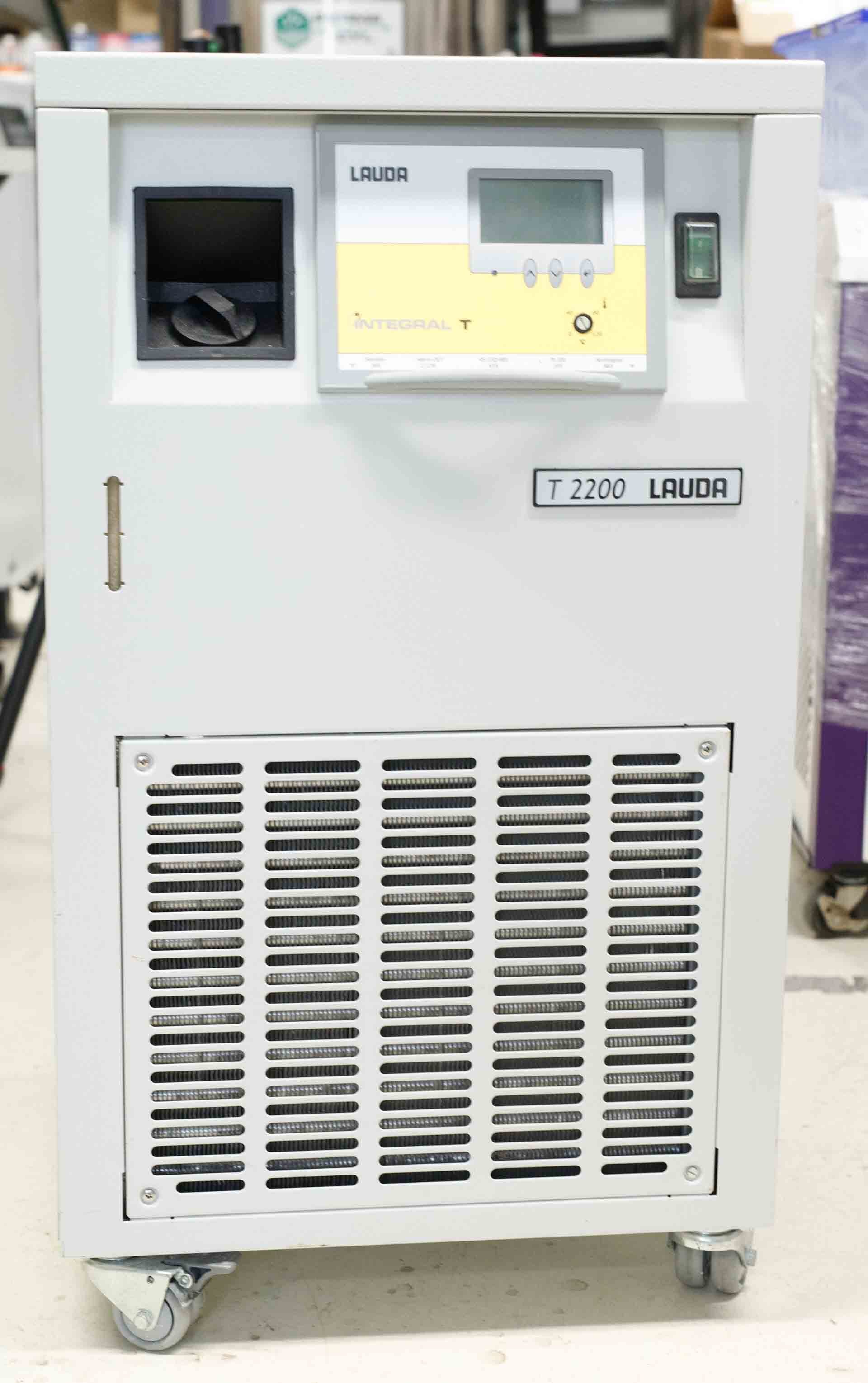 LAUDA T2200/G 칠러 판매 가격 #293591861에 사용됨 > CAE에서 구매