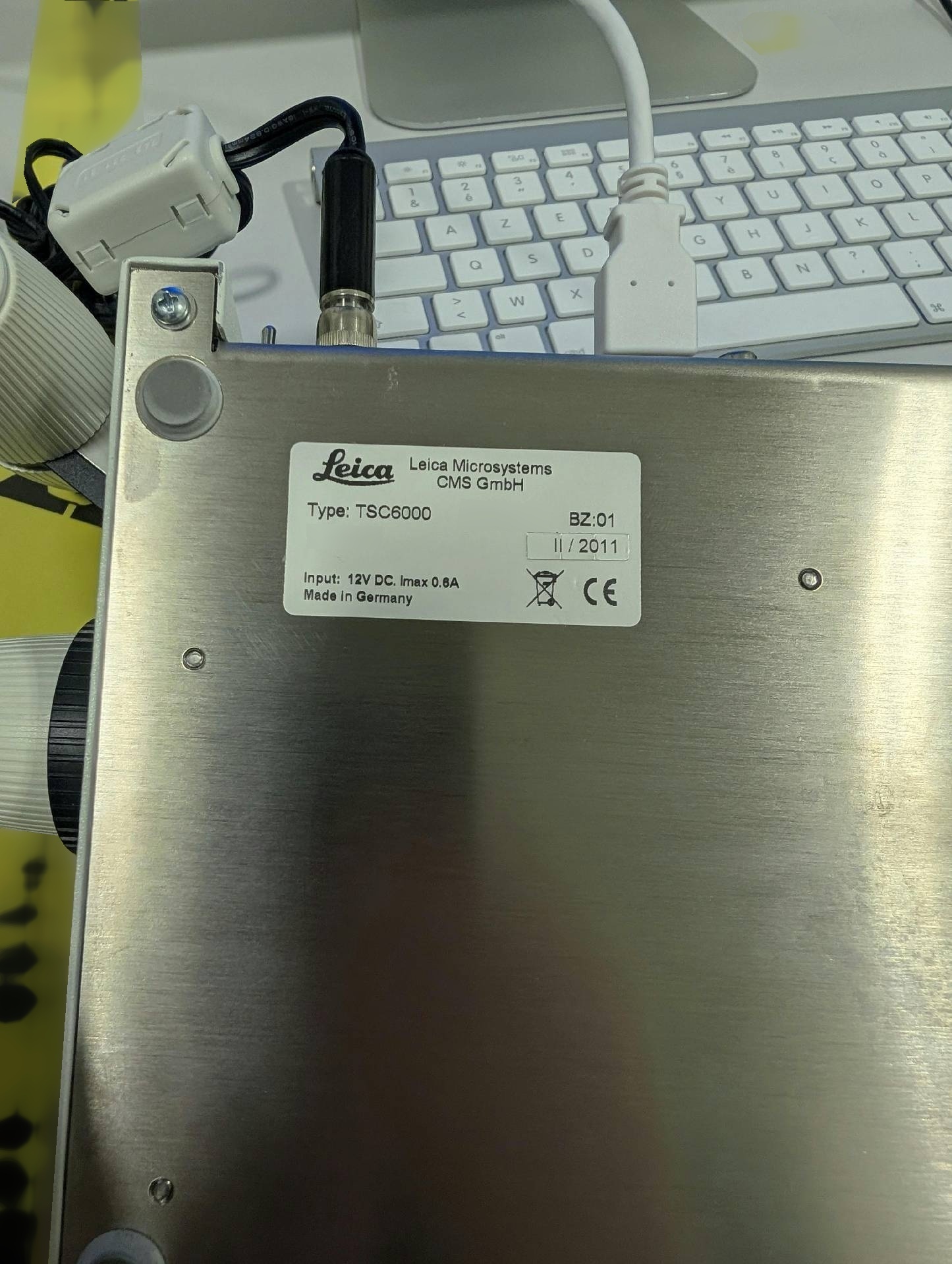 LEICA DM 8000M Microscope used for sale price #293808953, 2013 > buy ...