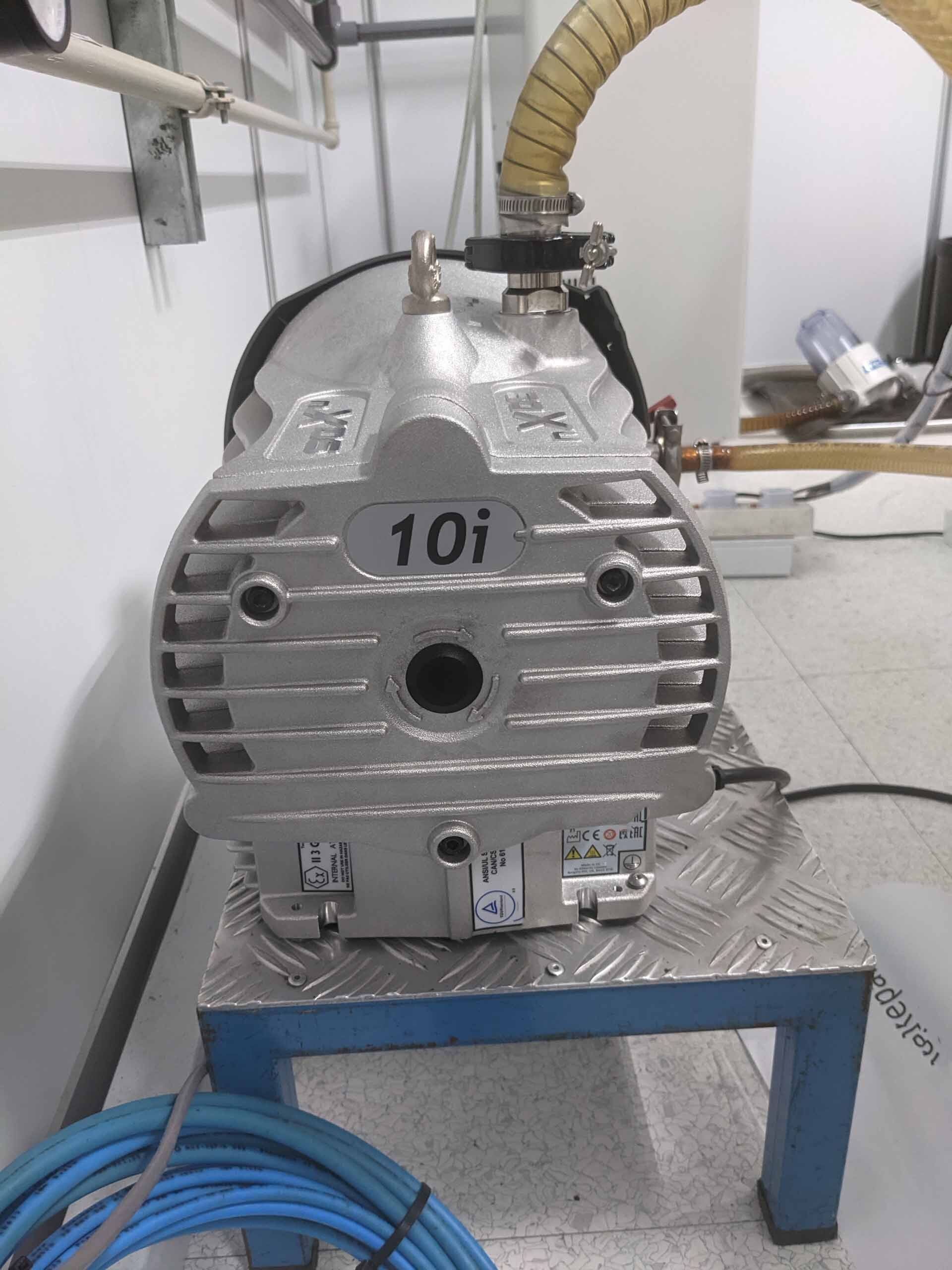 LEO / ZEISS Supra 40 SEM 用 待售的 價格 #293631669 > 購買 from CAE