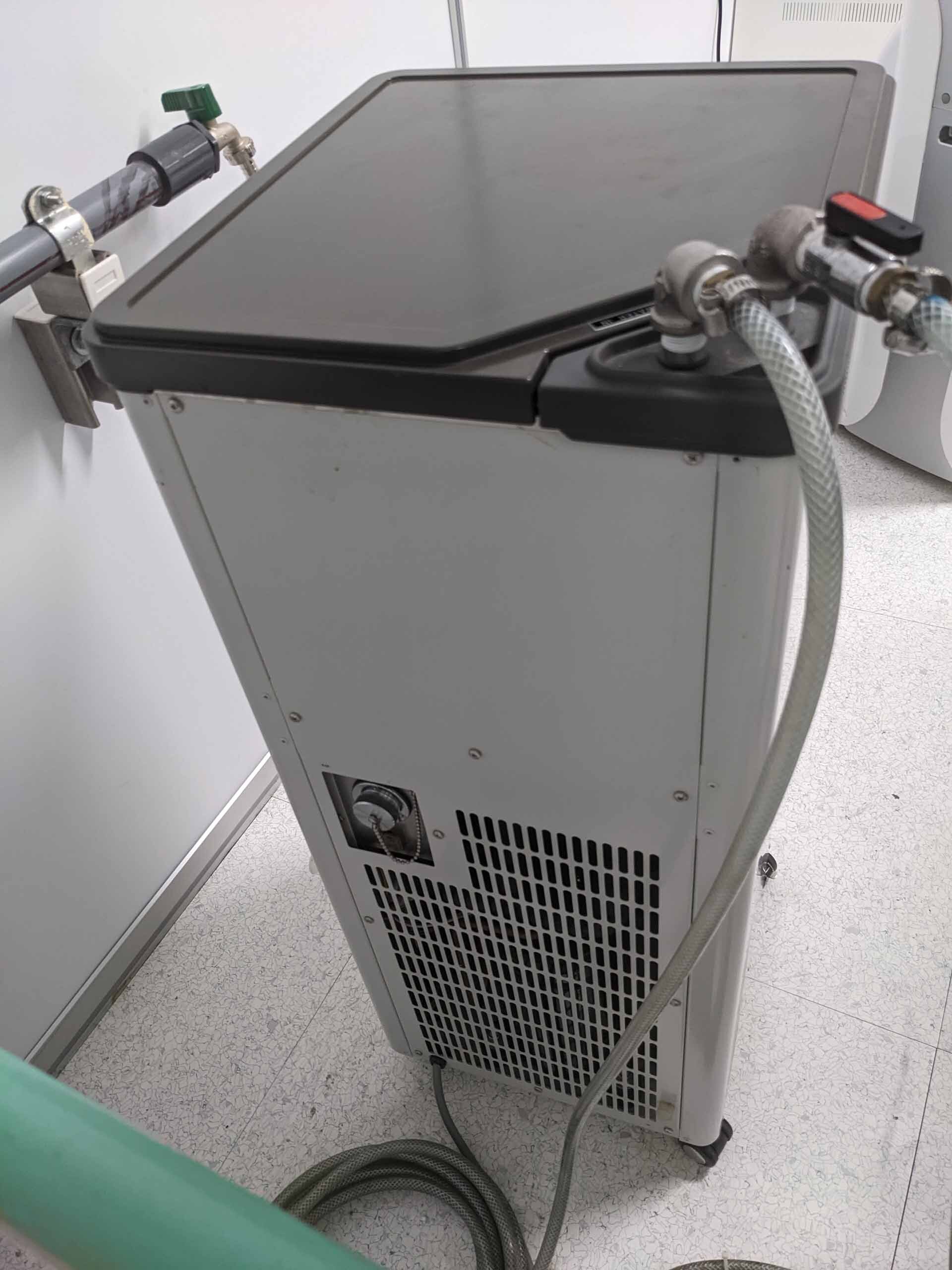 LEO / ZEISS Supra 40 SEM 用 待售的 價格 #293631669 > 購買 from CAE