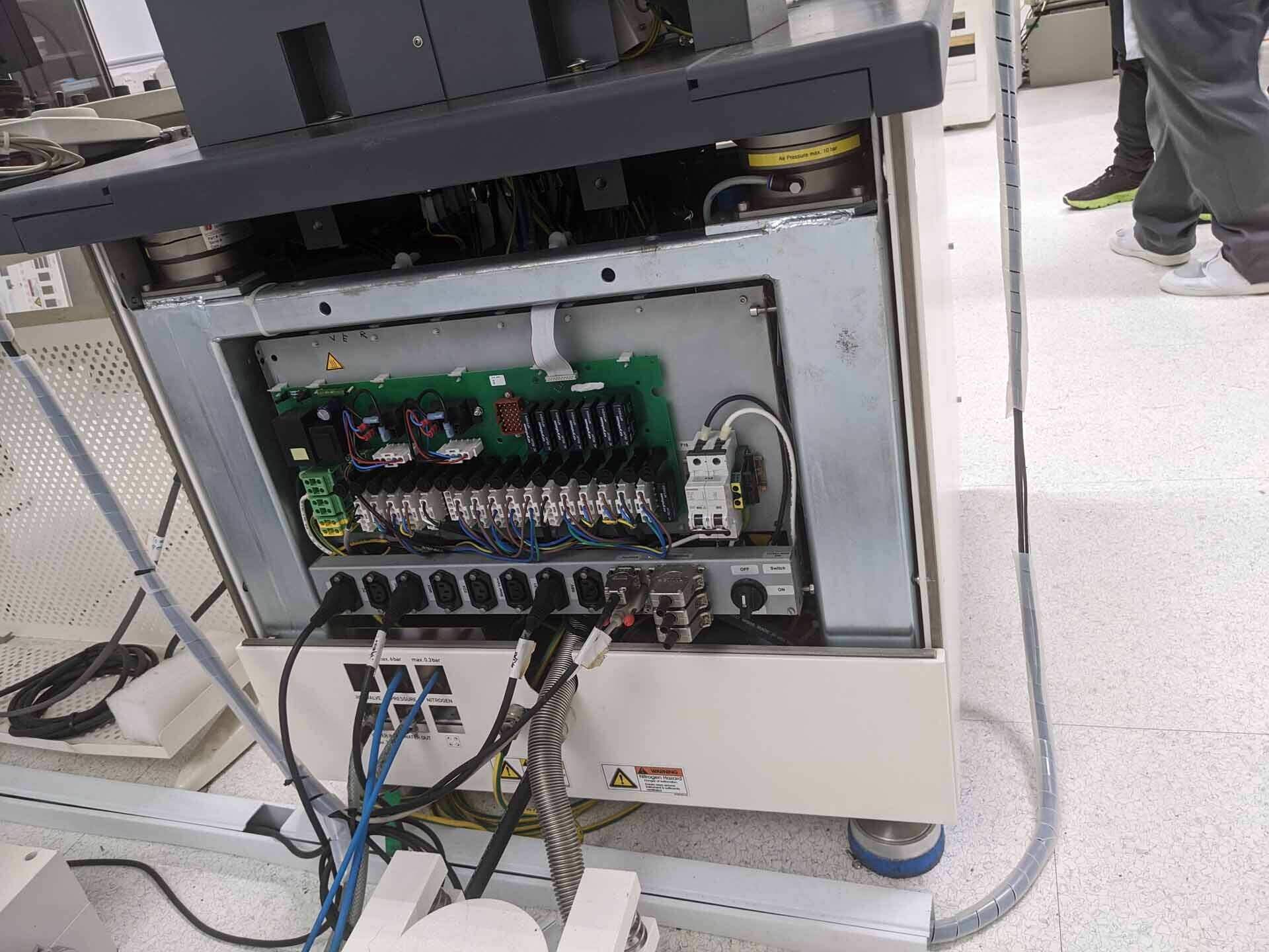 LEO / ZEISS Supra 40 SEM 用 待售的 價格 #293631669 > 購買 from CAE