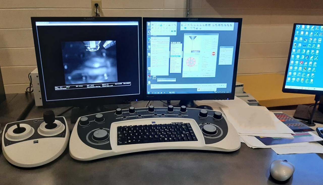 LEO / ZEISS Supra 40VP SEM Used for sale price #293636806, > buy from CAE