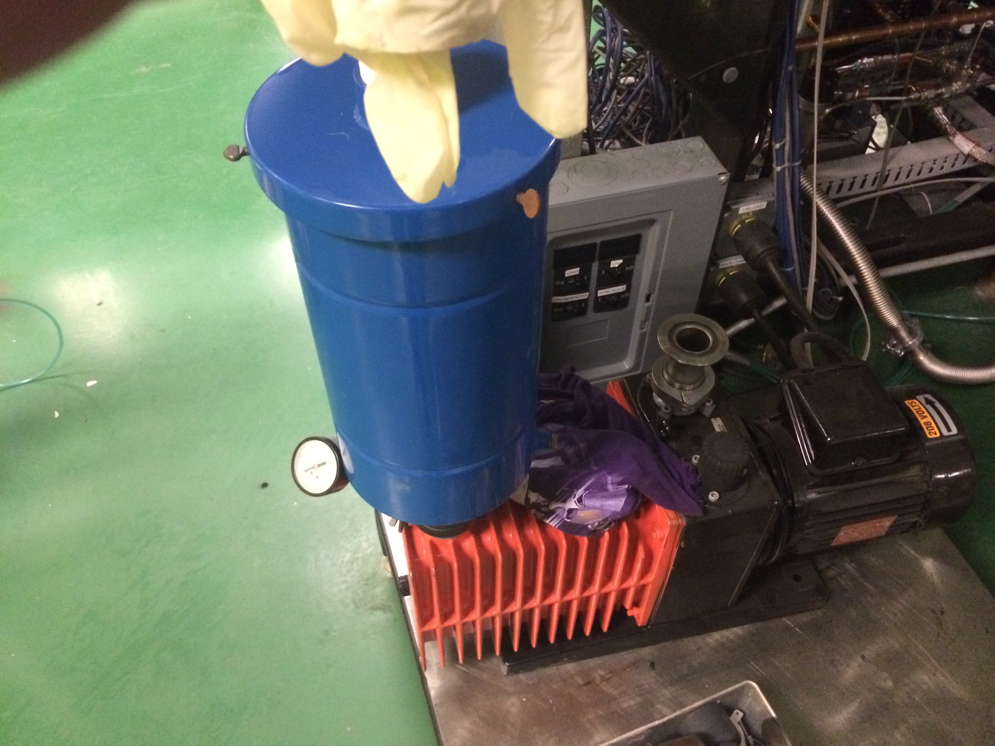 LEYBOLD D65BCS Pump used for sale price #9063969 > buy from CAE