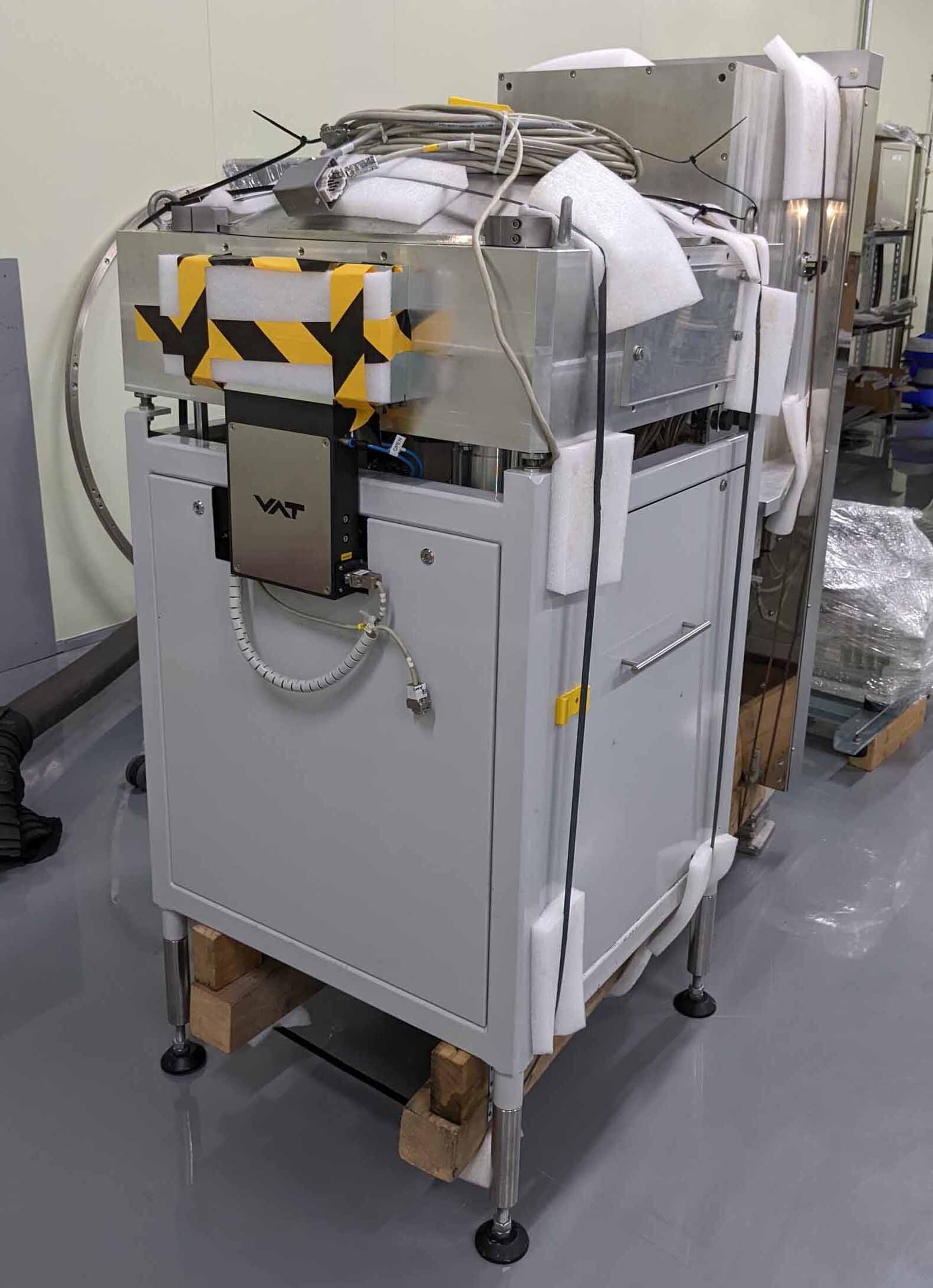 LEYBOLD Helios 400 用 待售的 價格 #293590262 > 購買 from CAE