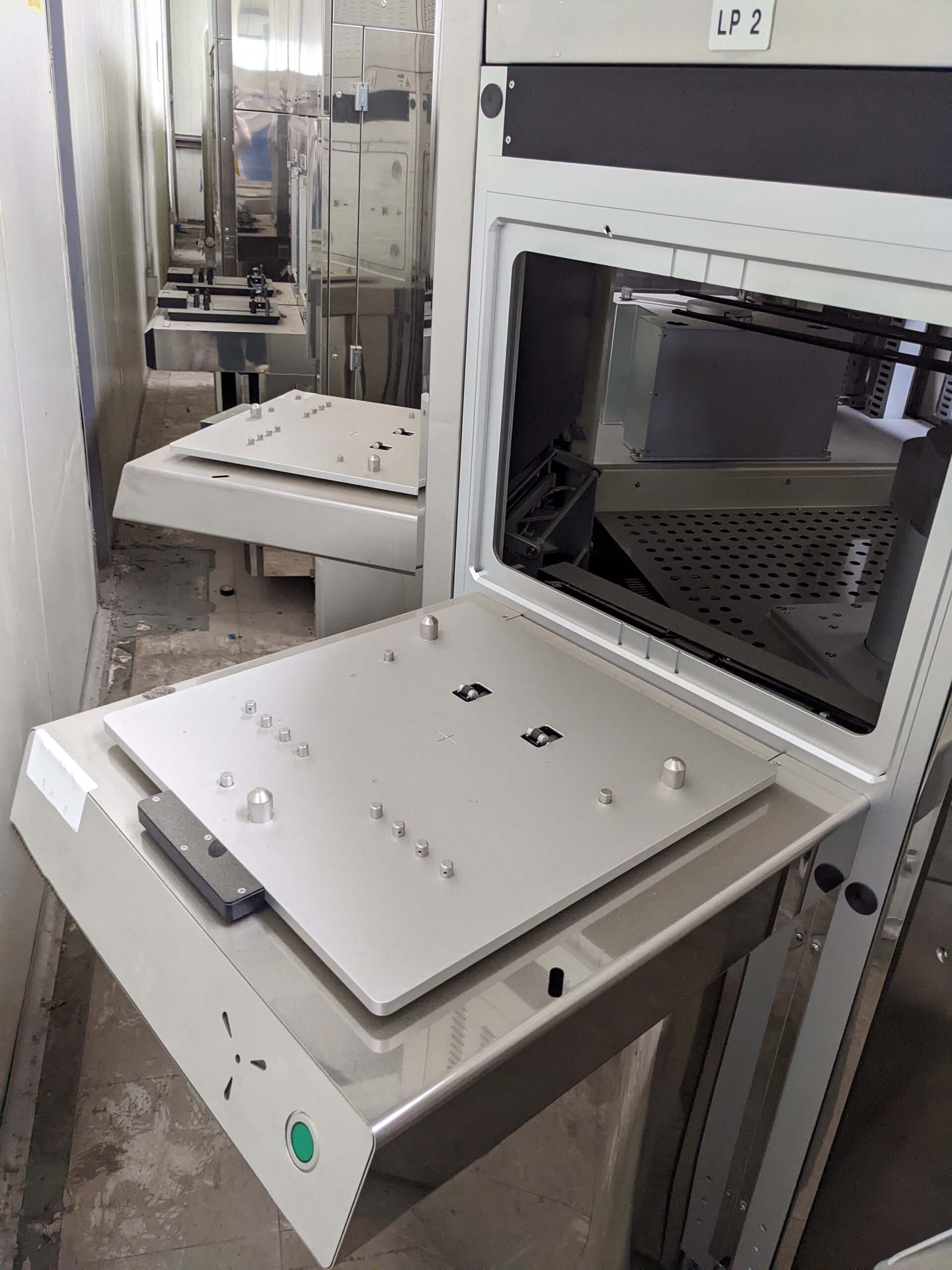 LG PRI Wafer transfer system 使用される 販売のために 価格（税込） #293665539, 2014 > 購入 ...