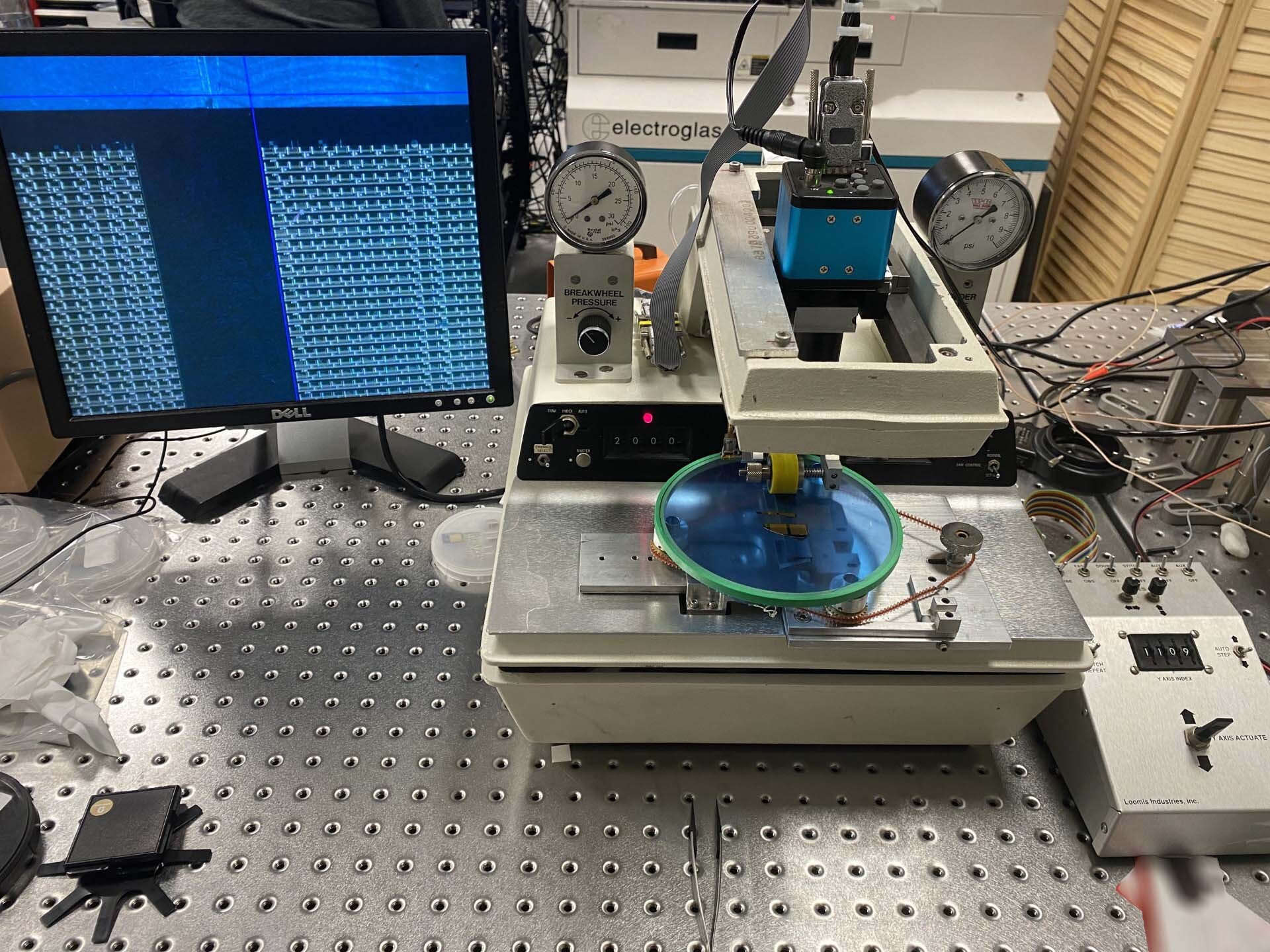 LOOMIS LCD 2P 100 스크라이버 / 다이서 판매 가격 #293670058, 1995에 사용됨 > CAE에서 구매