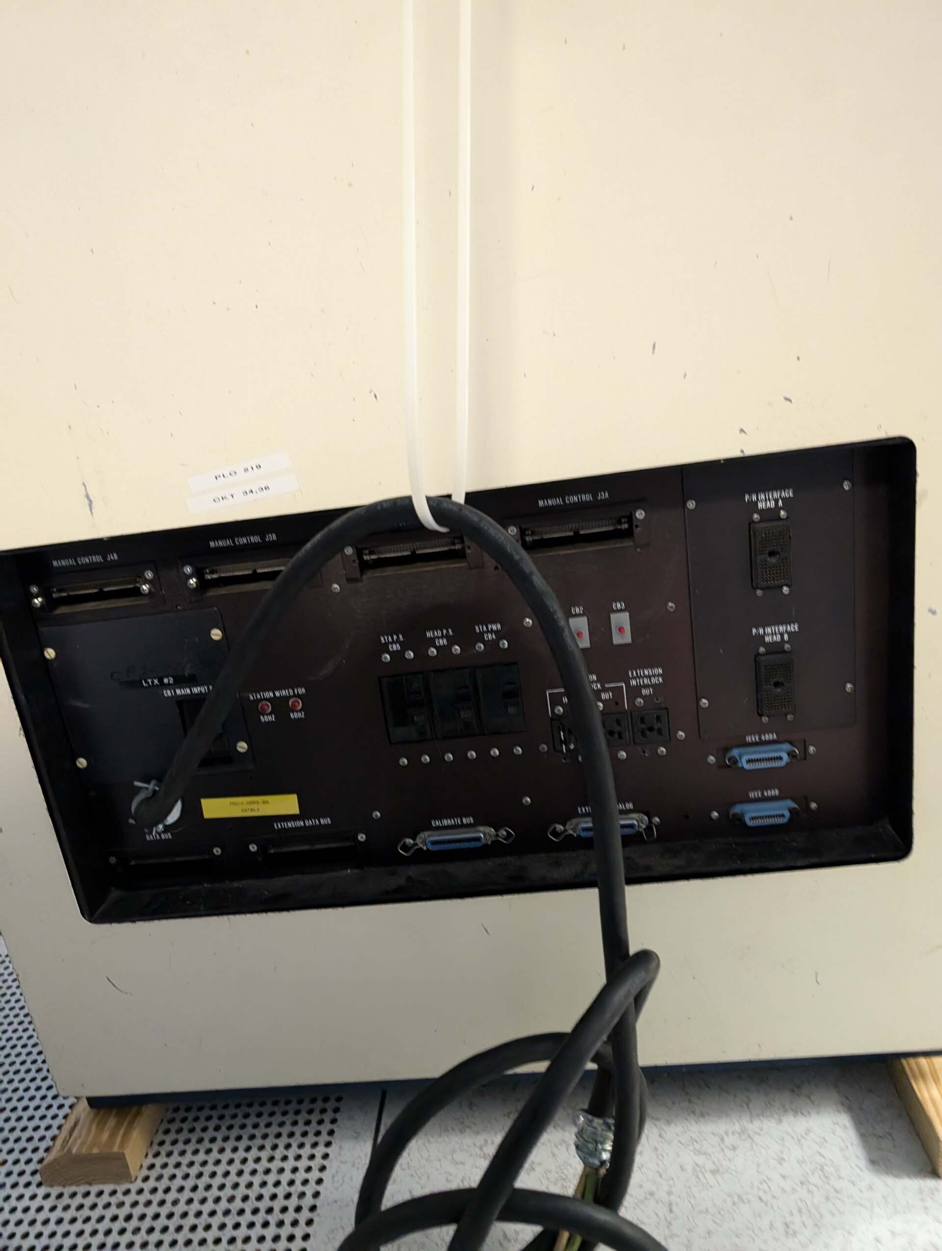 LTX-CREDENCE TS 88 Final Testing Equipment used for sale price ...