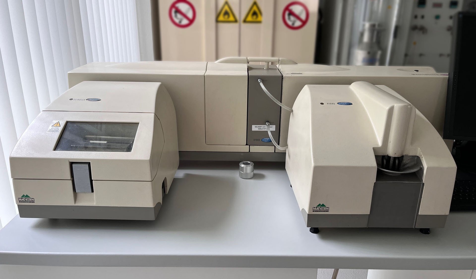 MALVERN / PANALYTICAL Mastersizer 2000 Particle Counter used for sale ...