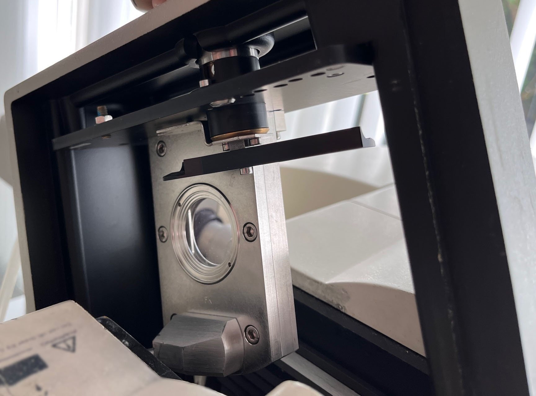 MALVERN / PANALYTICAL Mastersizer 2000 Particle Counter used for sale ...