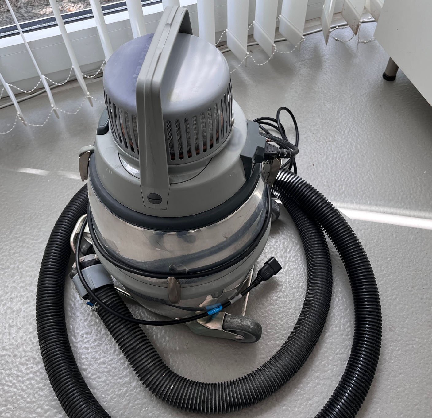 MALVERN / PANALYTICAL Mastersizer 2000 Particle Counter used for sale ...