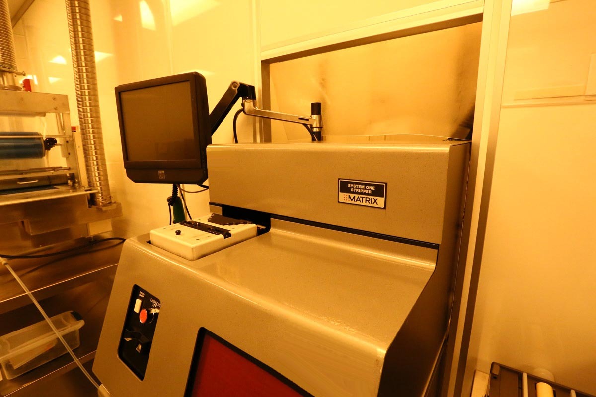 MATRIX System One Etcher / Asher used for sale price #9173798 > buy ...